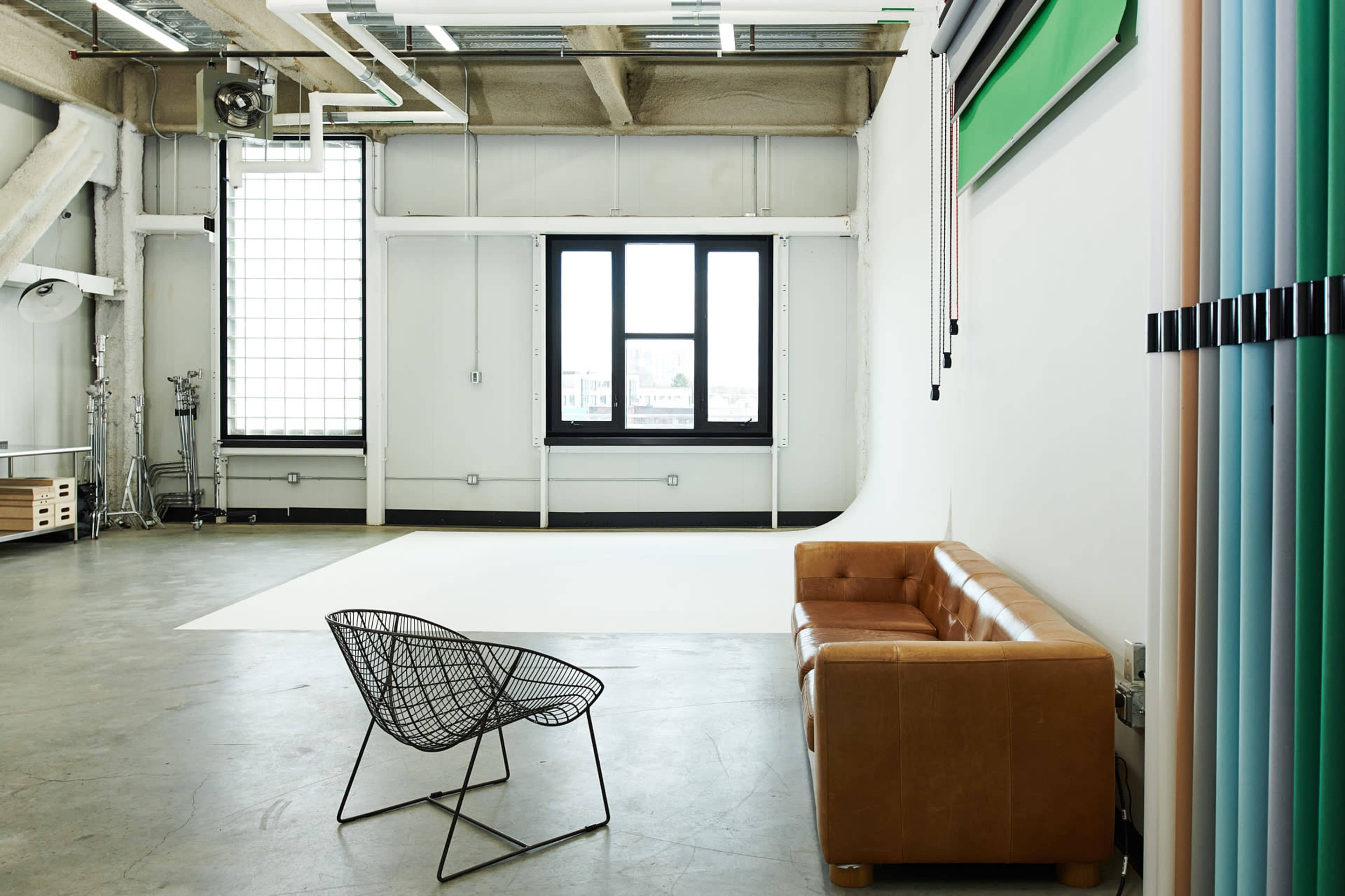 Mocobot Studios | Daylight Photo & Video Studio | 16ft Ceilings with ...