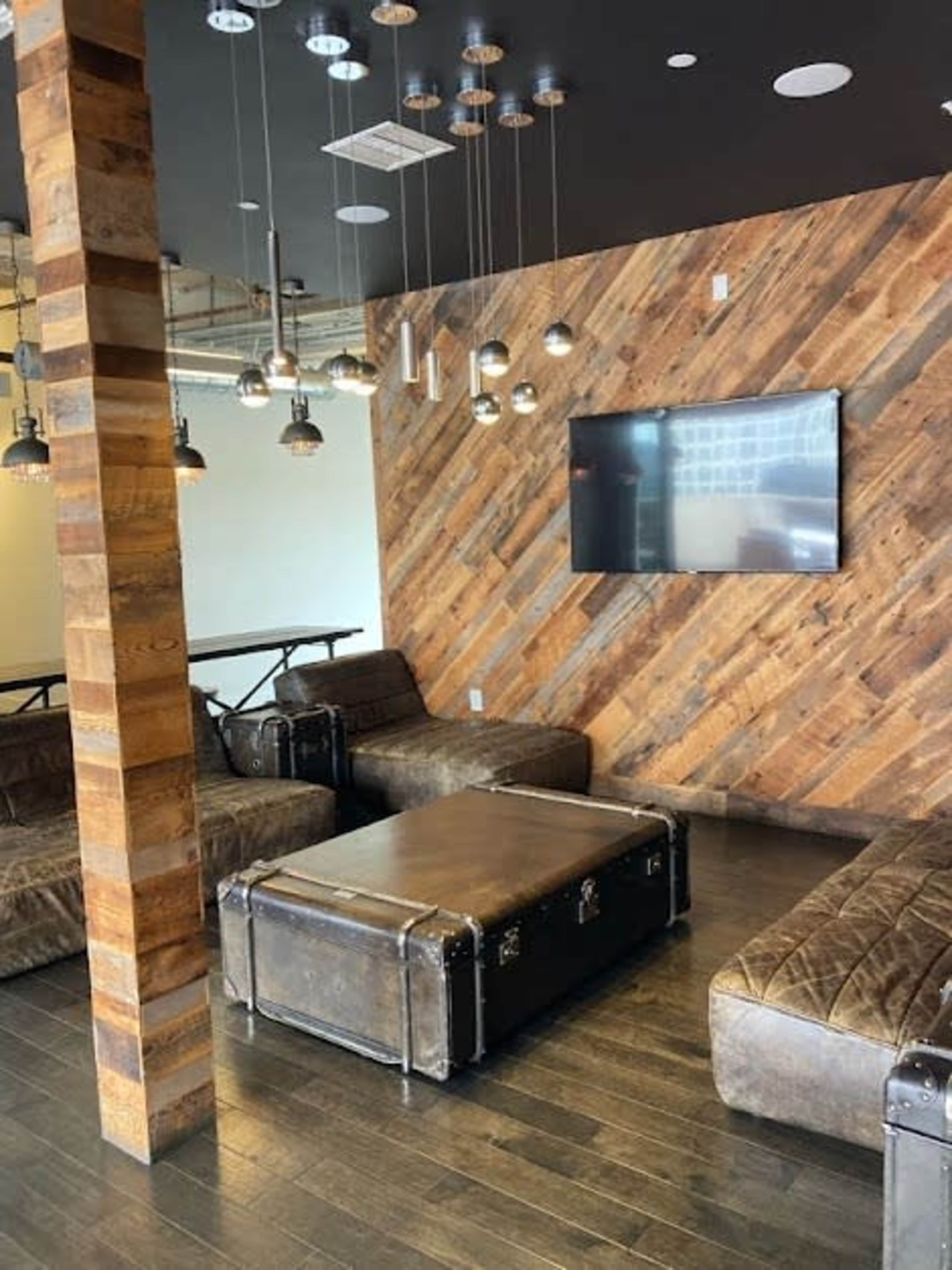 Private Dining Room at Rooftop Venue in DTLA, Los Angeles, CA | Off ...