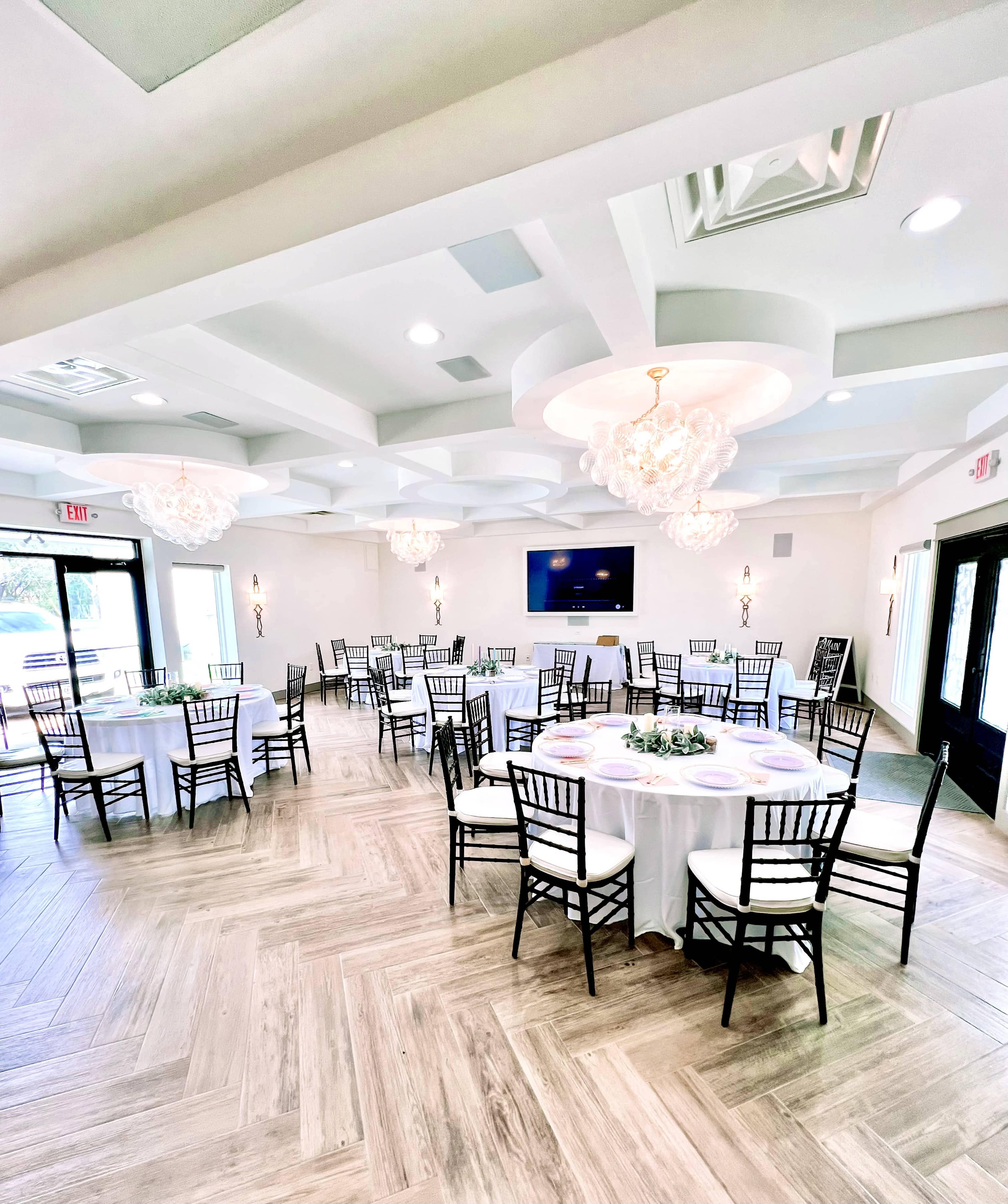 Cozy Elegant Event Space, League City, TX | Event | Peerspace