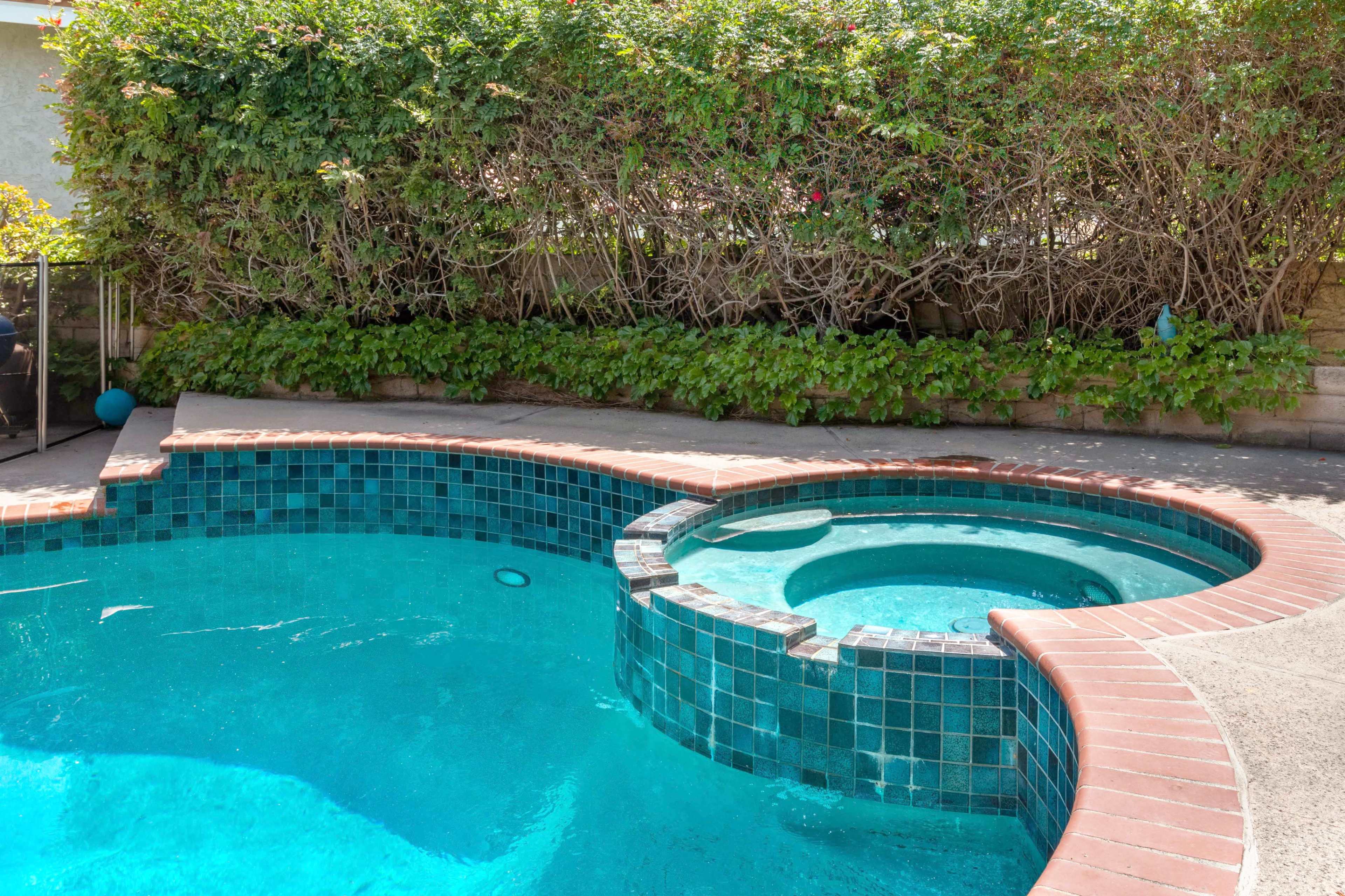 Large Pool & Lawn, Culver City, CA | Production | Peerspace