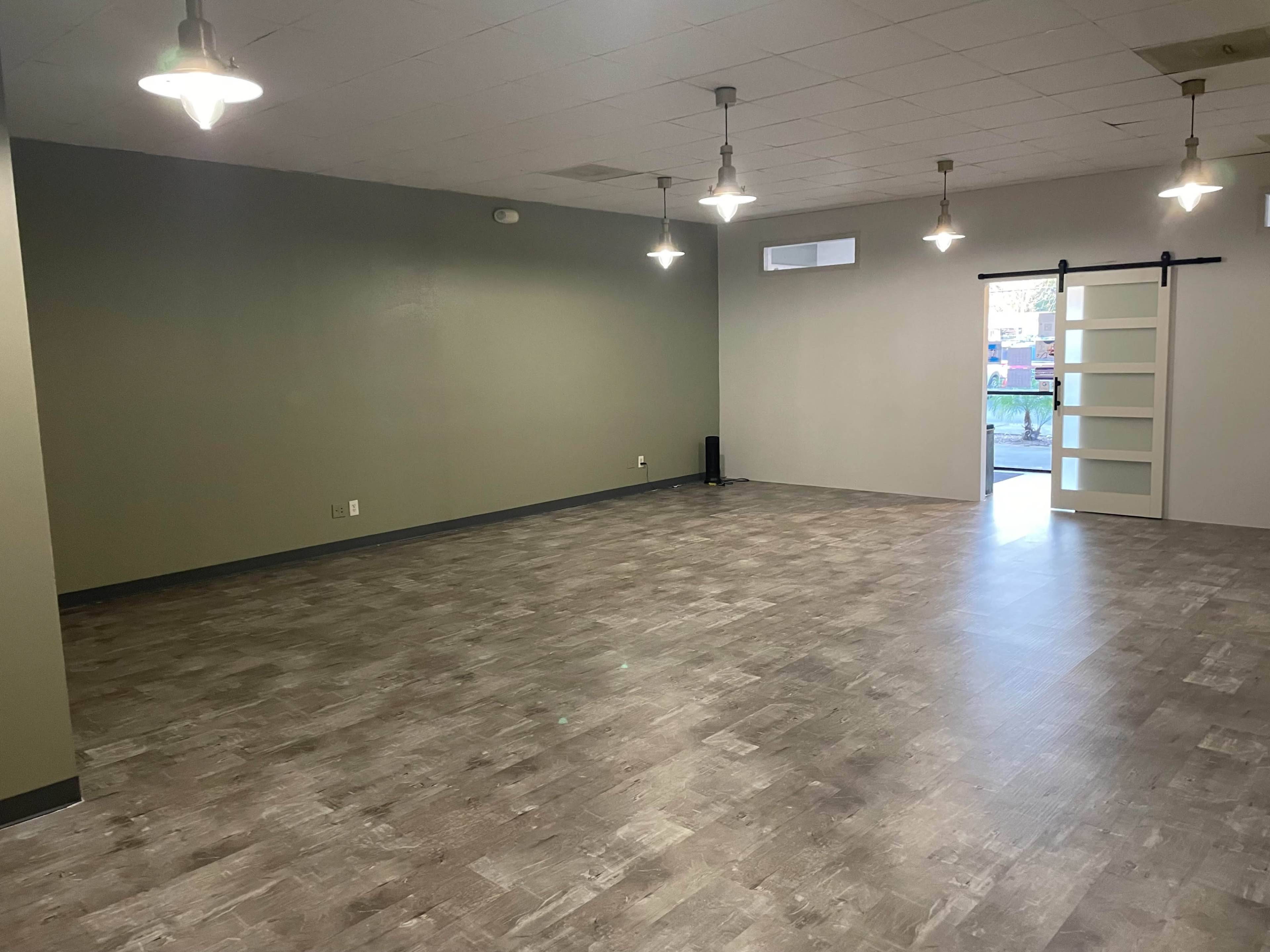 Keystone Yoga | Modern Zen Space with Open Layout and Soothing ...