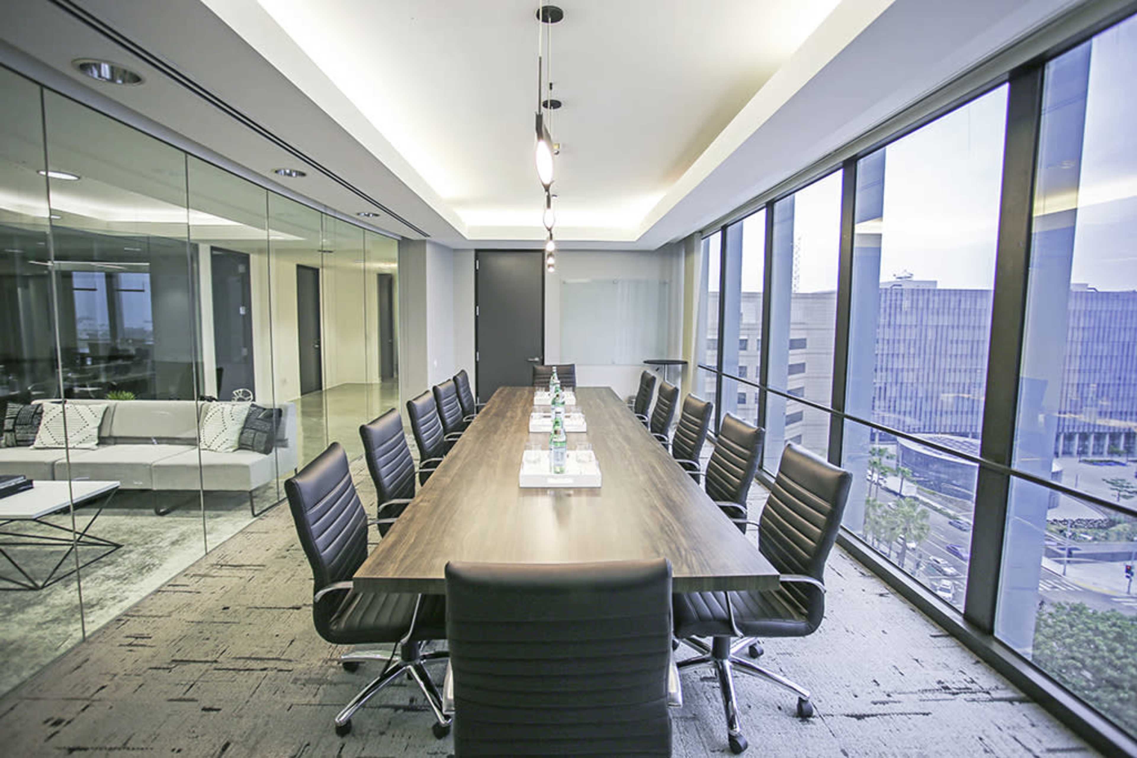 BEAUTIFUL OCEAN VIEWS MEETING ROOMS FOR 12, Long Beach, CA | Off-Site ...