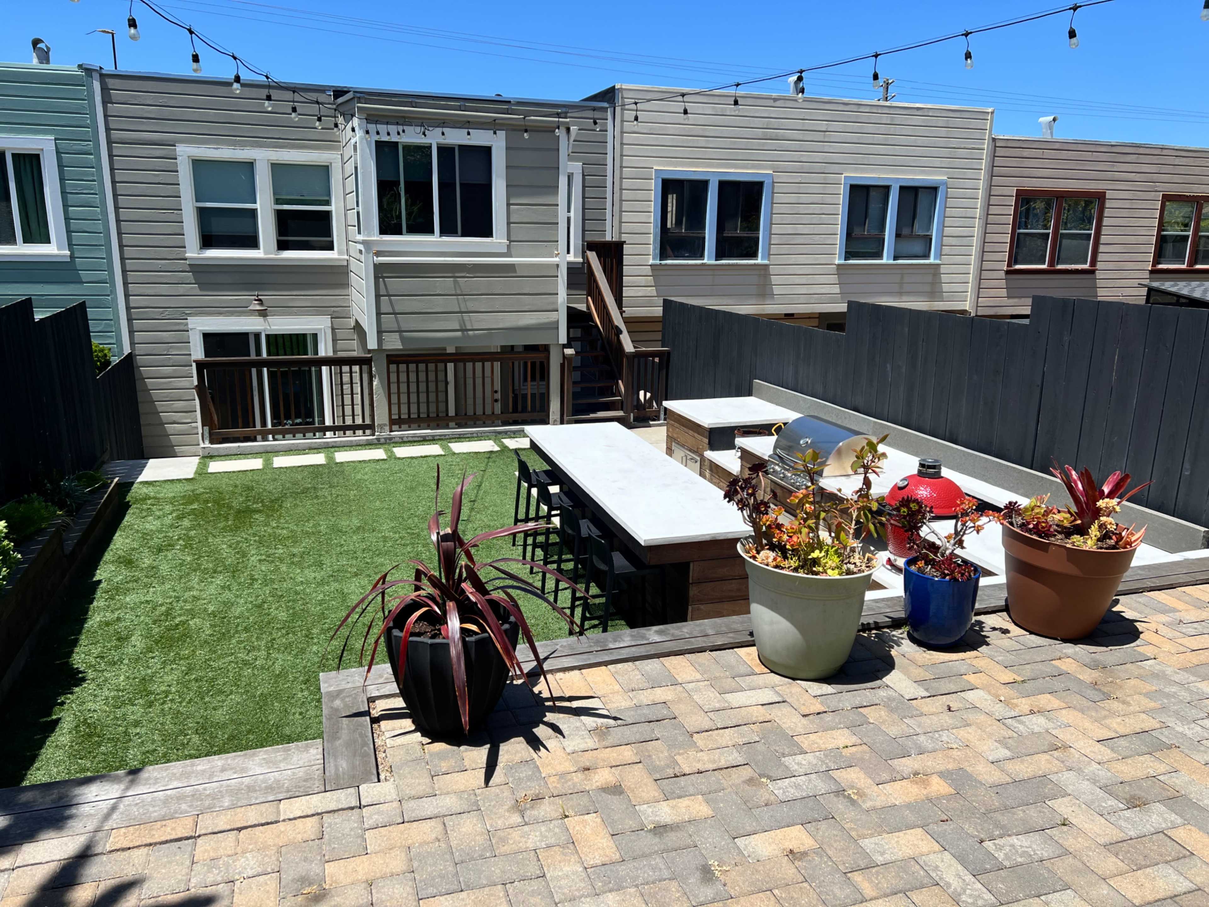 Outer sunset backyard with full grill and private event room, San ...