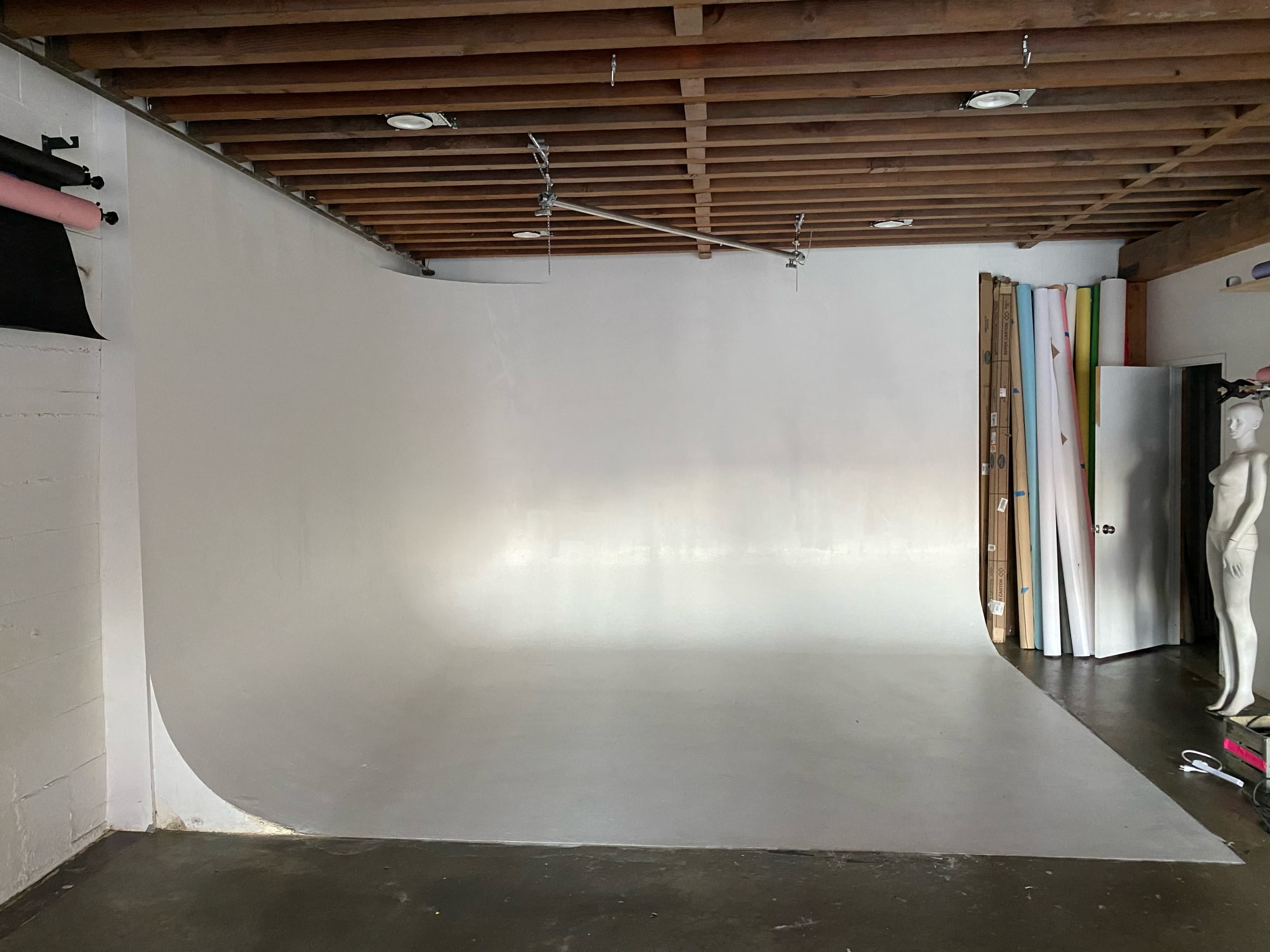 South Bay Photo Studio with Cyc Wall, El Segundo, CA | Production ...