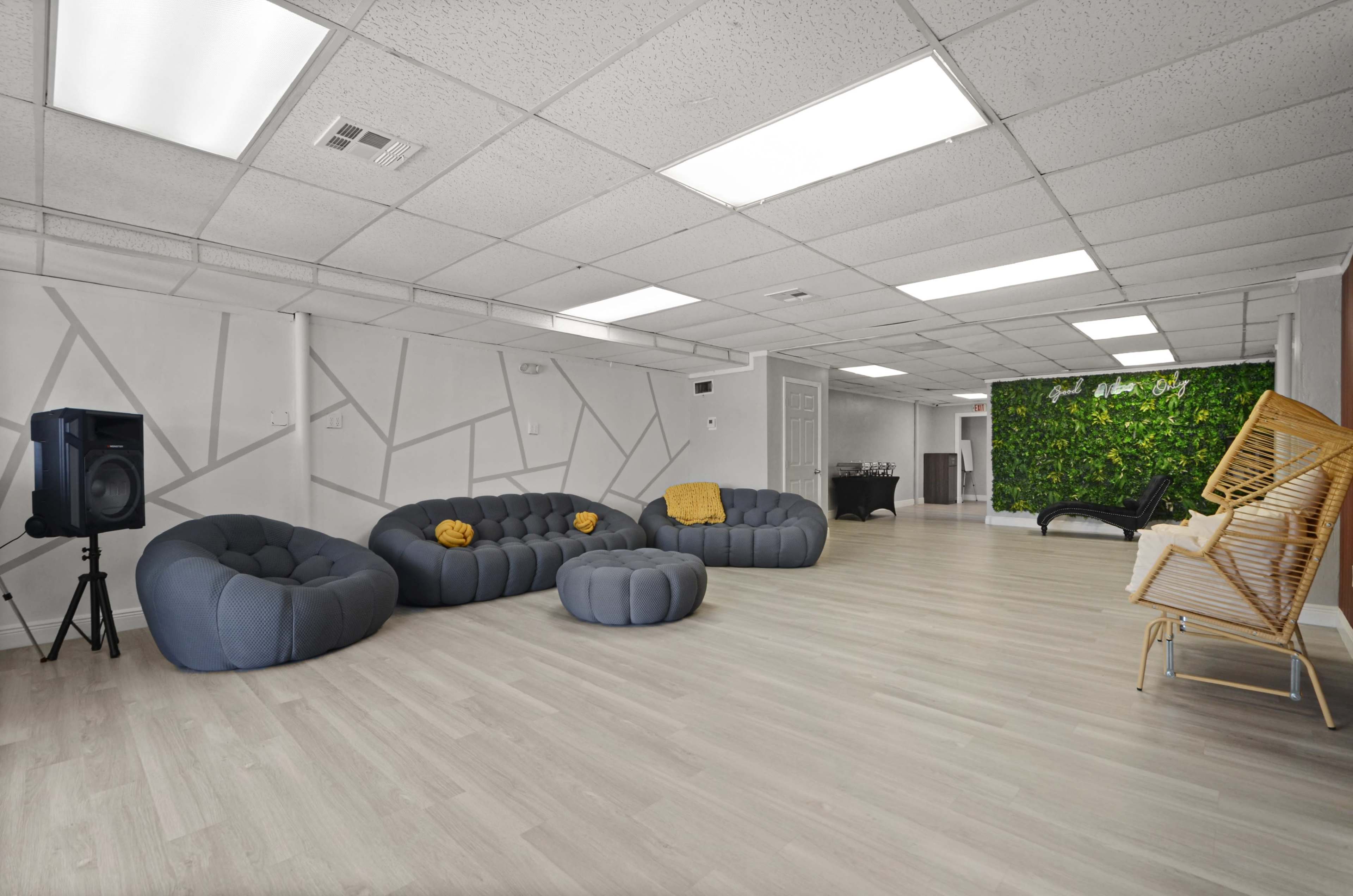 Luna Hall & Studio | Downtown Studio Space With Modern Design and ...