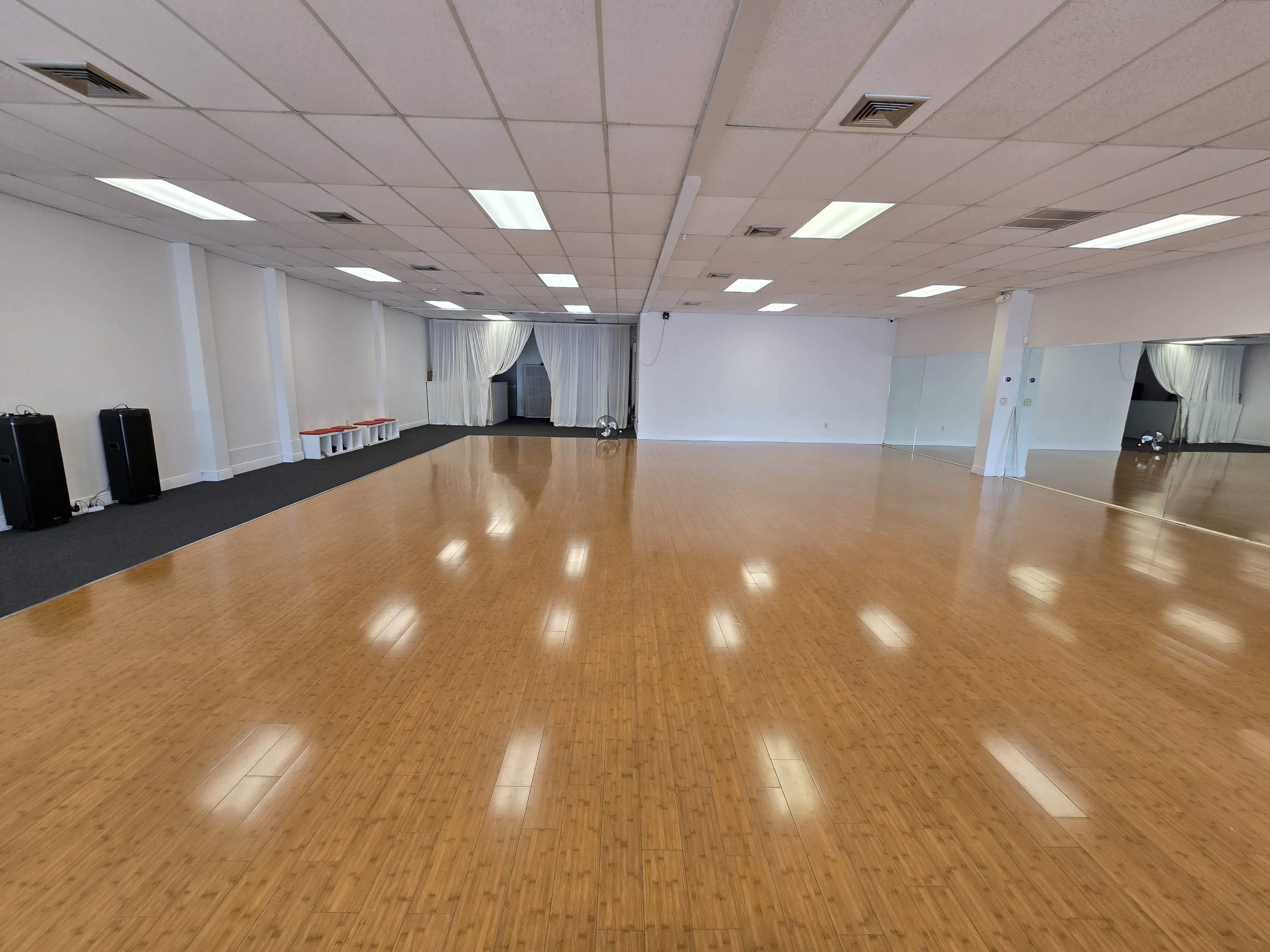 Beautiful Studio/ Ballroom with roomy dance space, Sunrise, FL | Event ...