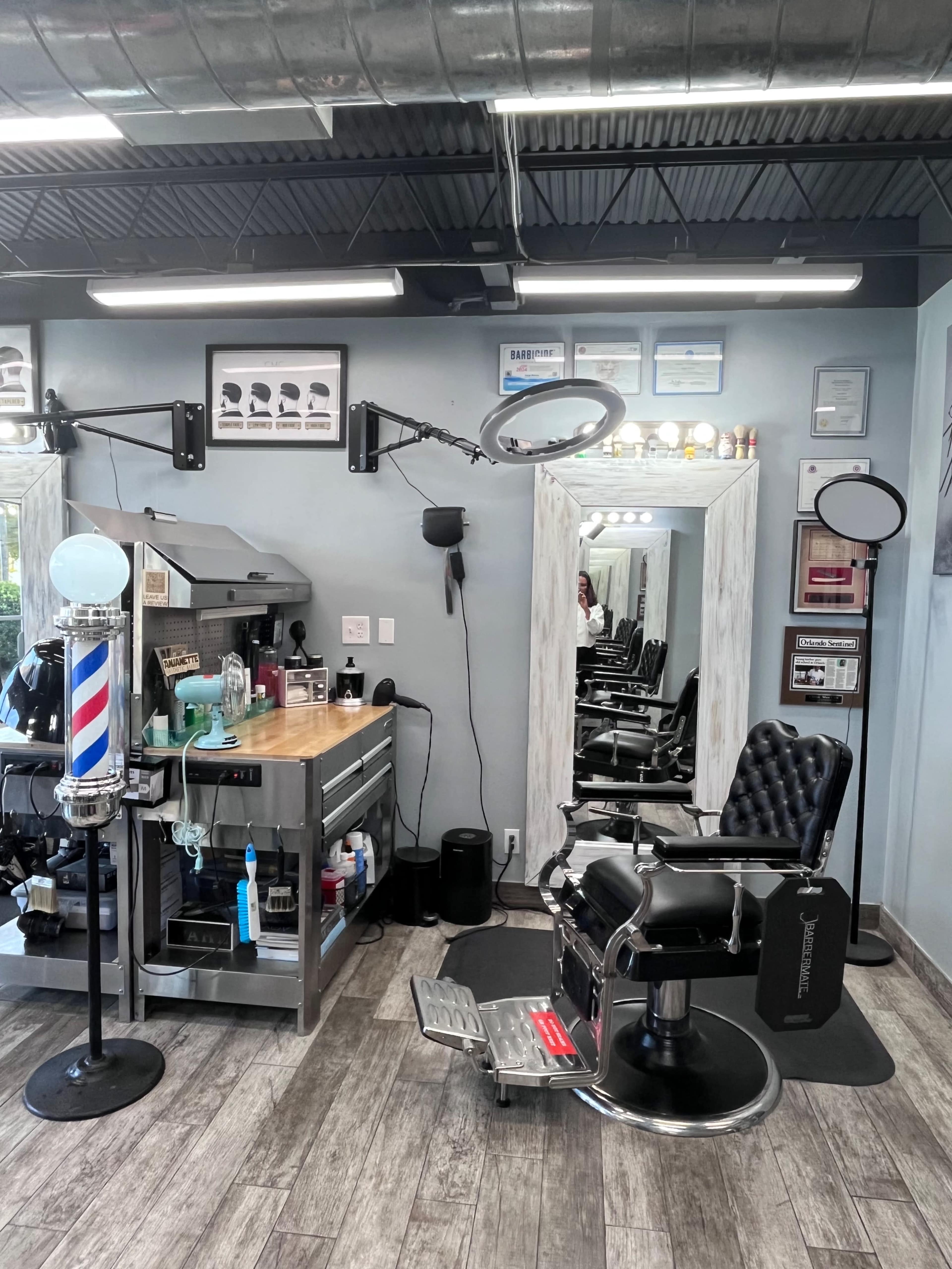College Park's Classic Man Cuts A Full Service Upscale Barber Shop ...