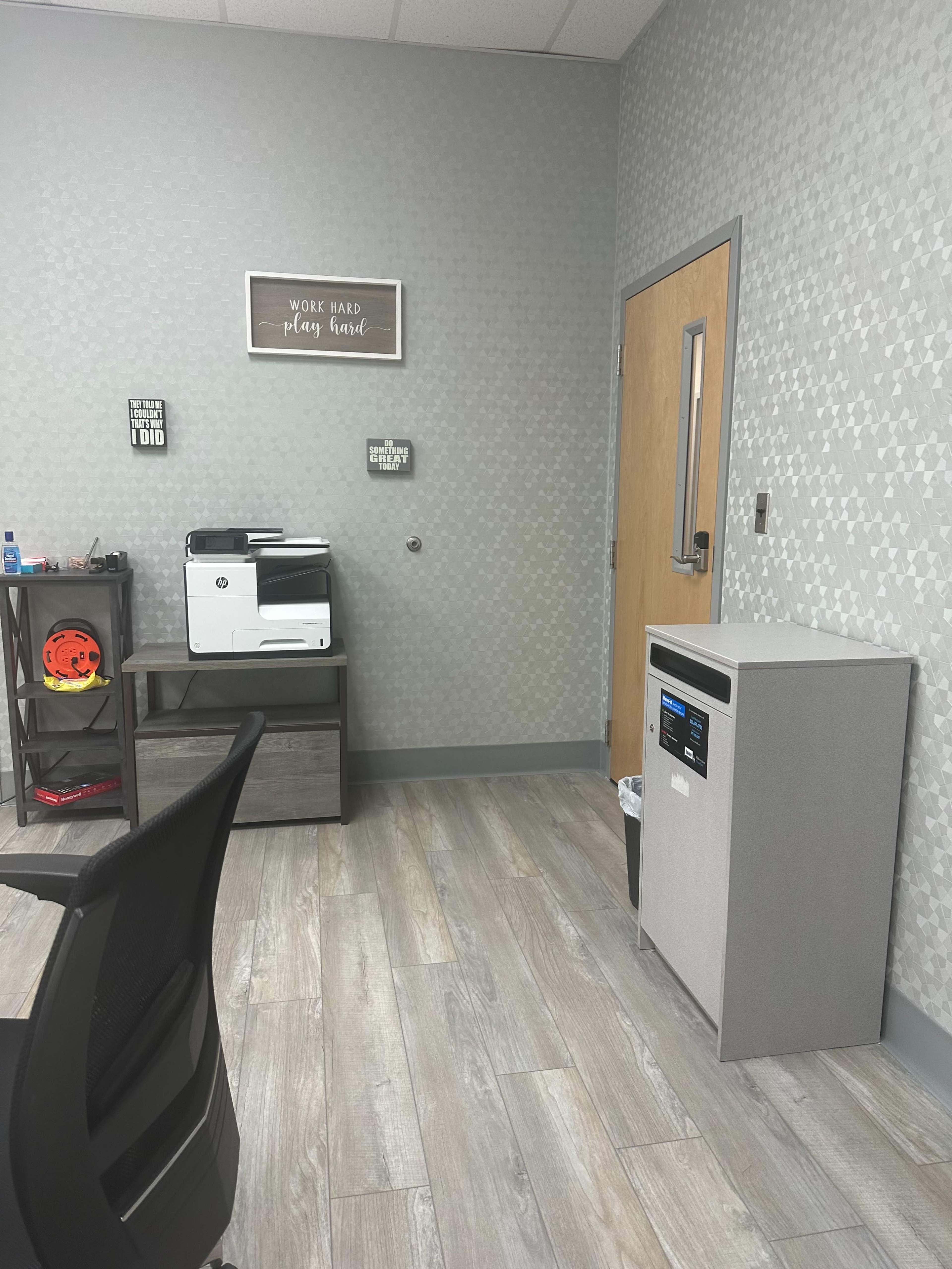 Spacious Quiet Collab Room with Free WiFi Printer Access, Chesapeake ...