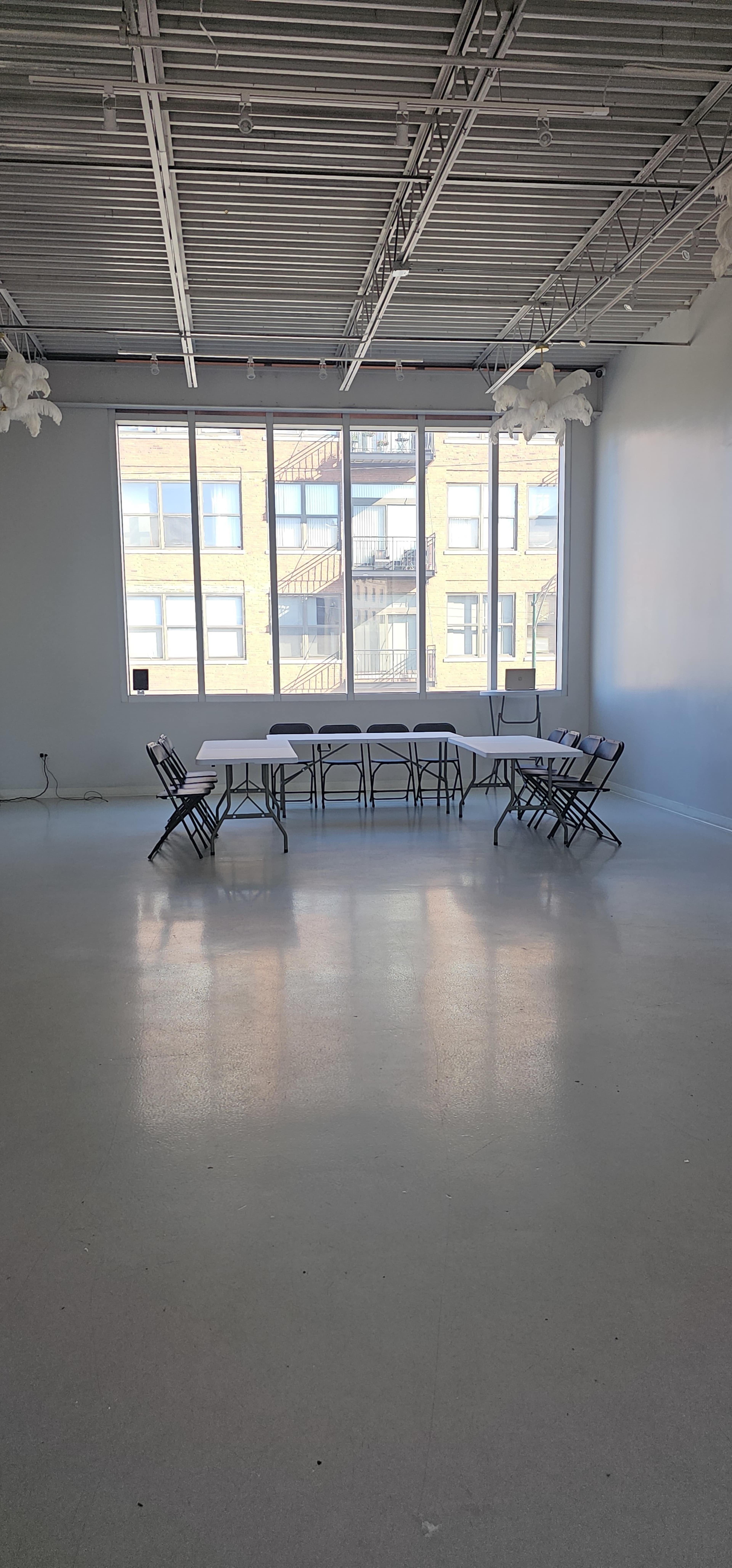 BLANKKANVAS LUXURY BOUTIQUE SPACE: A beautiful open concept space with ...