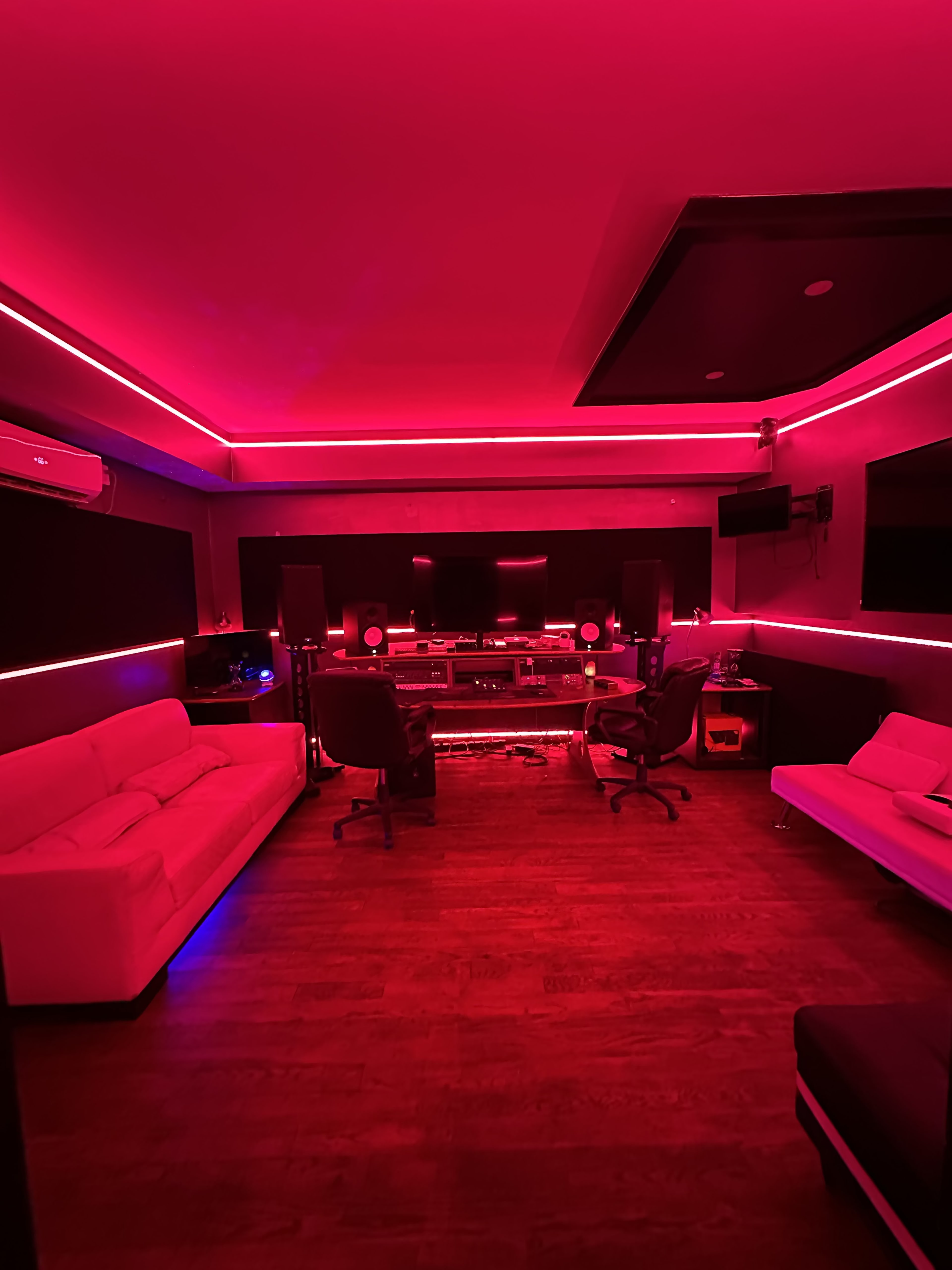 Forever Timeless Studios | Studio City / Calabazas / Woodland Hills ...