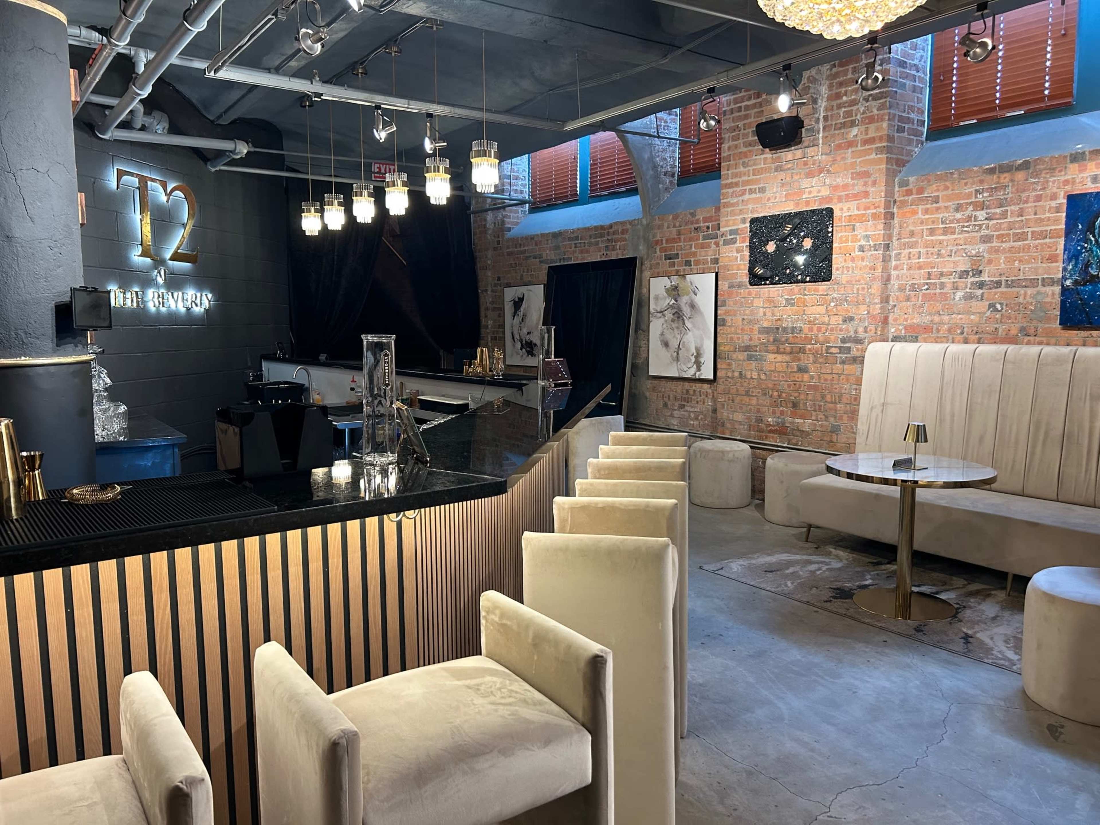 T2 AT THE BEVERLY | urban, downtown, loft, studio, industrial, rustic ...