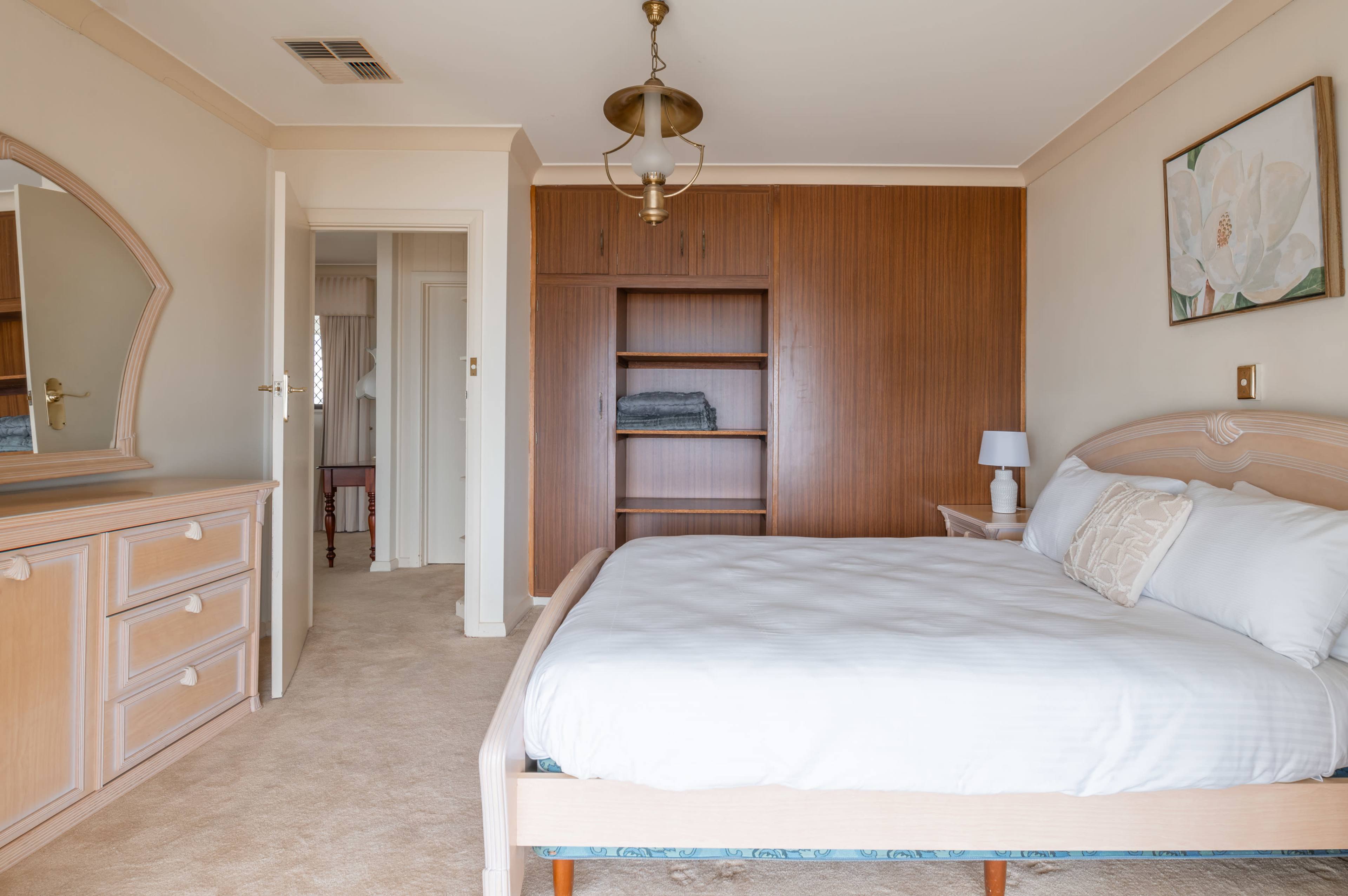 Sunset Sands on Beachfront, Semaphore Park | Off-Site | Peerspace