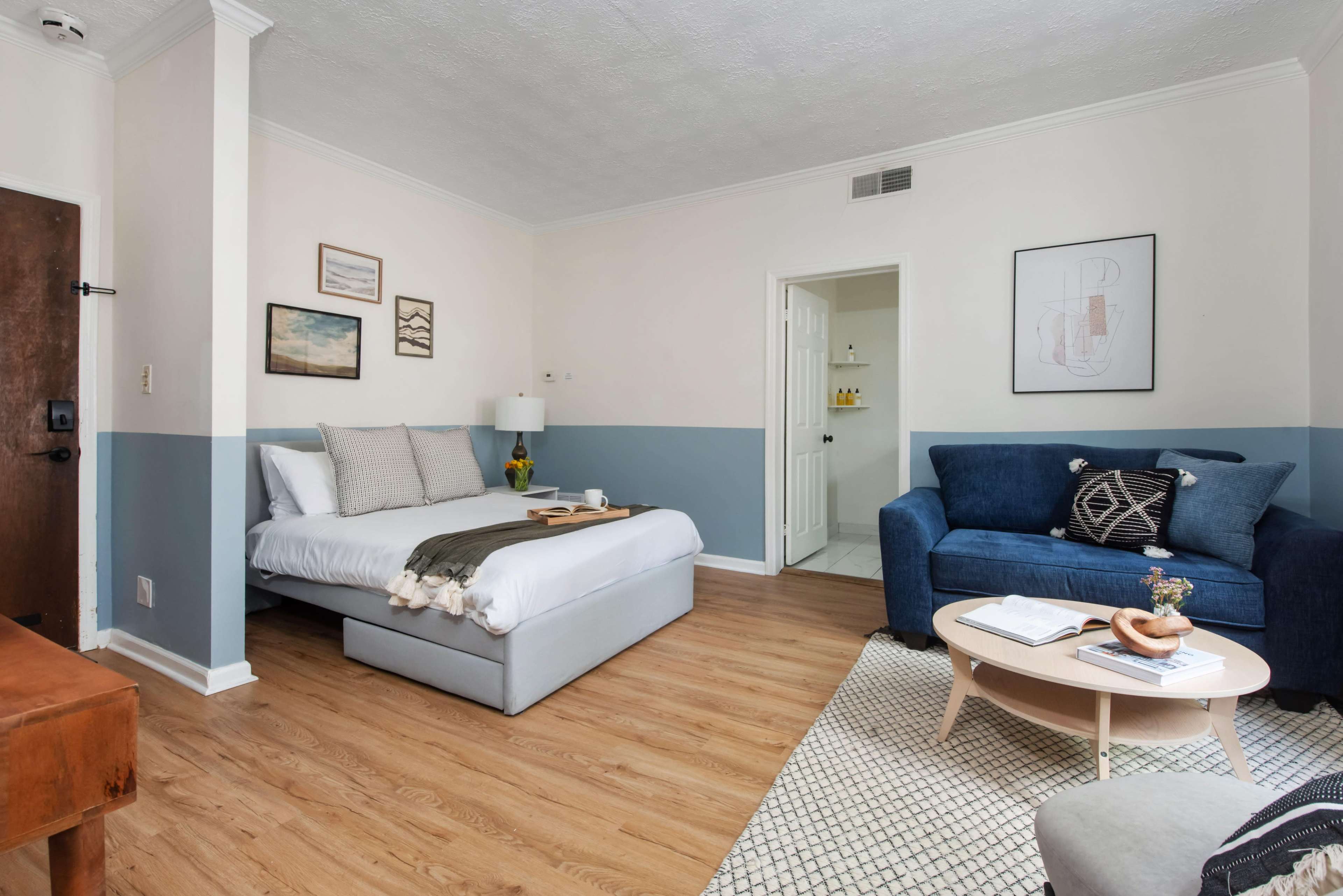 Parkfront Vibe - Walkable Studio Gem, Atlanta, GA | Production | Peerspace