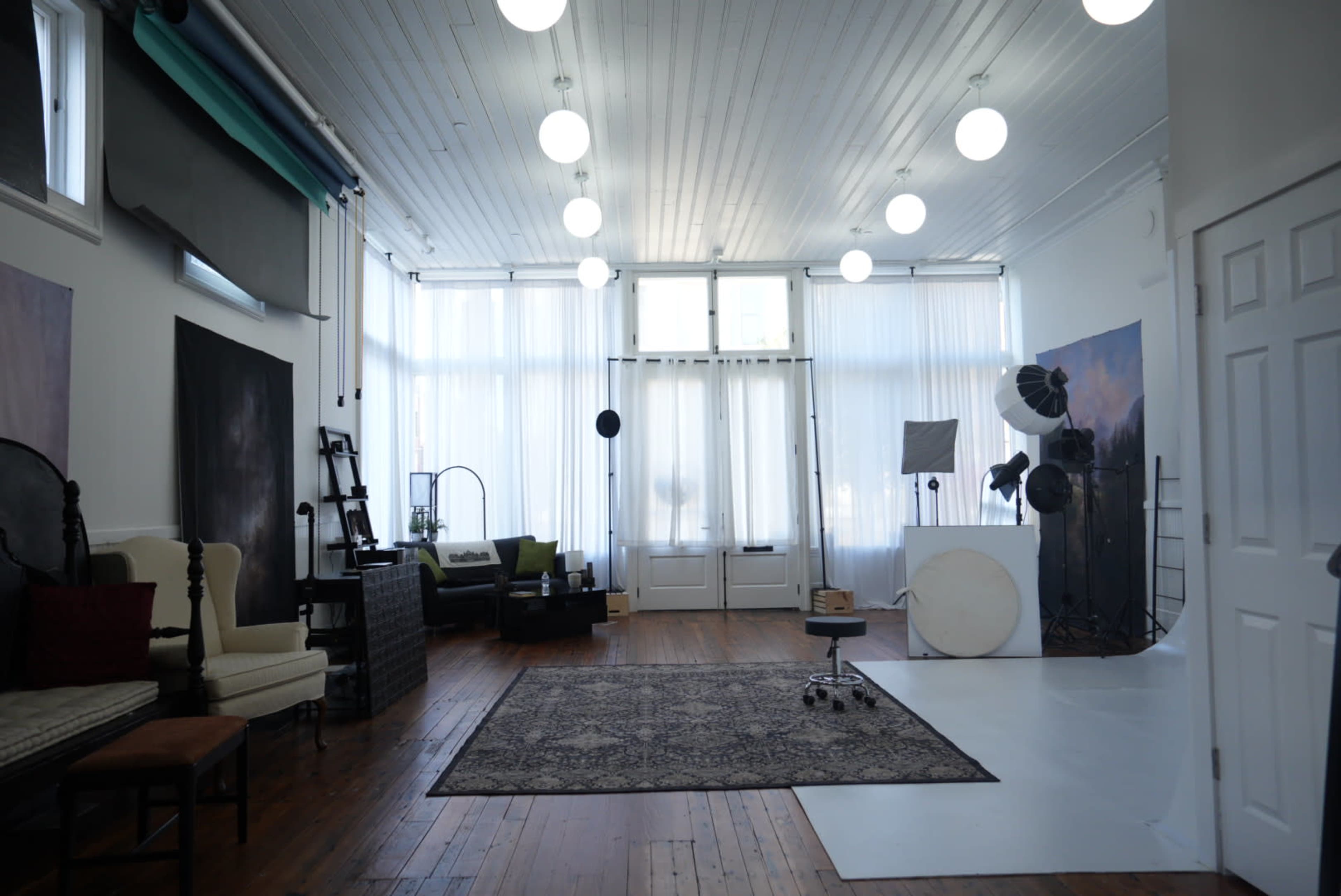 Rhine Haven Studio | Photography Studio With Lighting, Cincinnati, OH ...