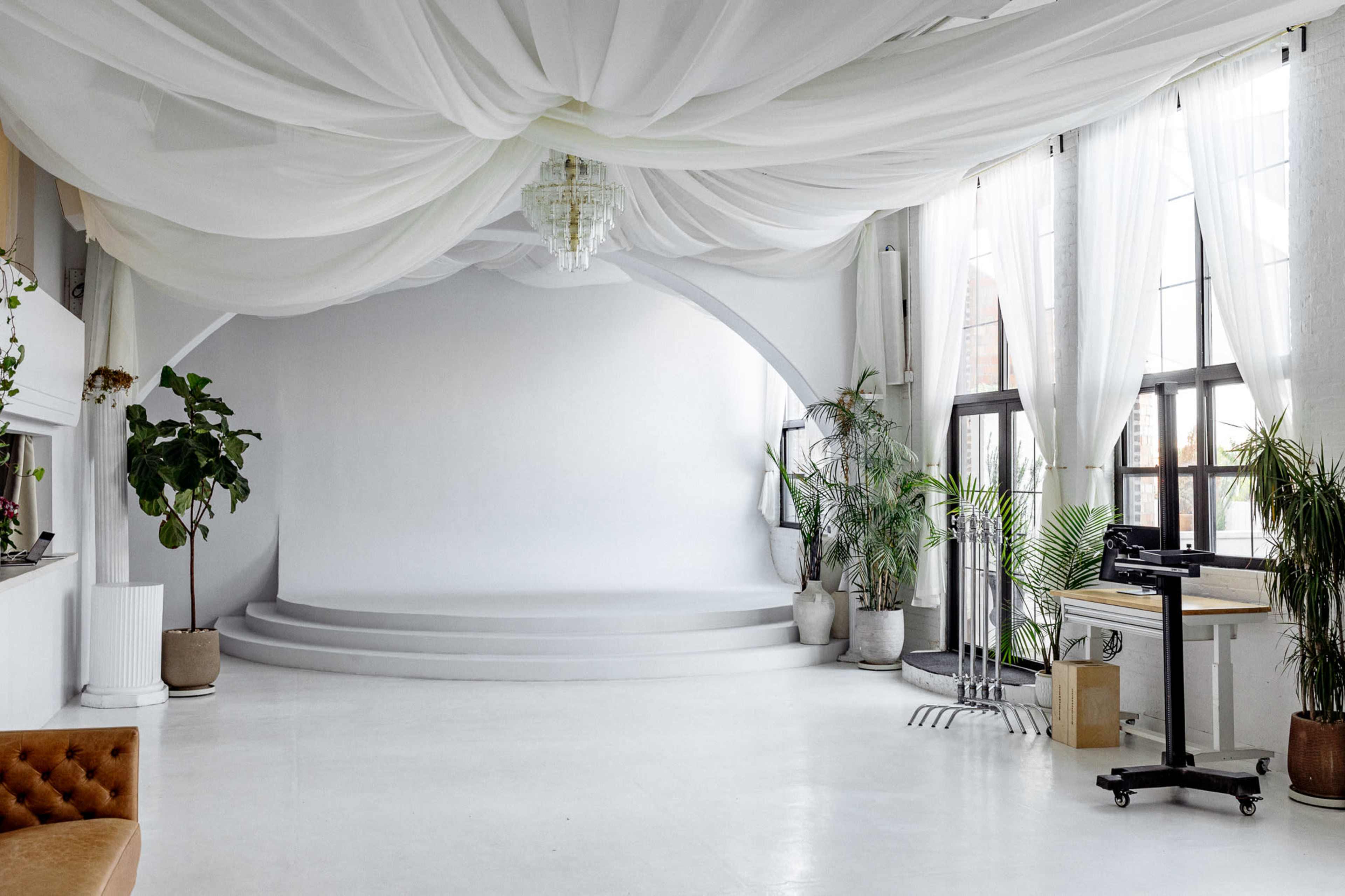 Bright Whitebox Loft Studio With Terrace, Astoria, NY | Production ...