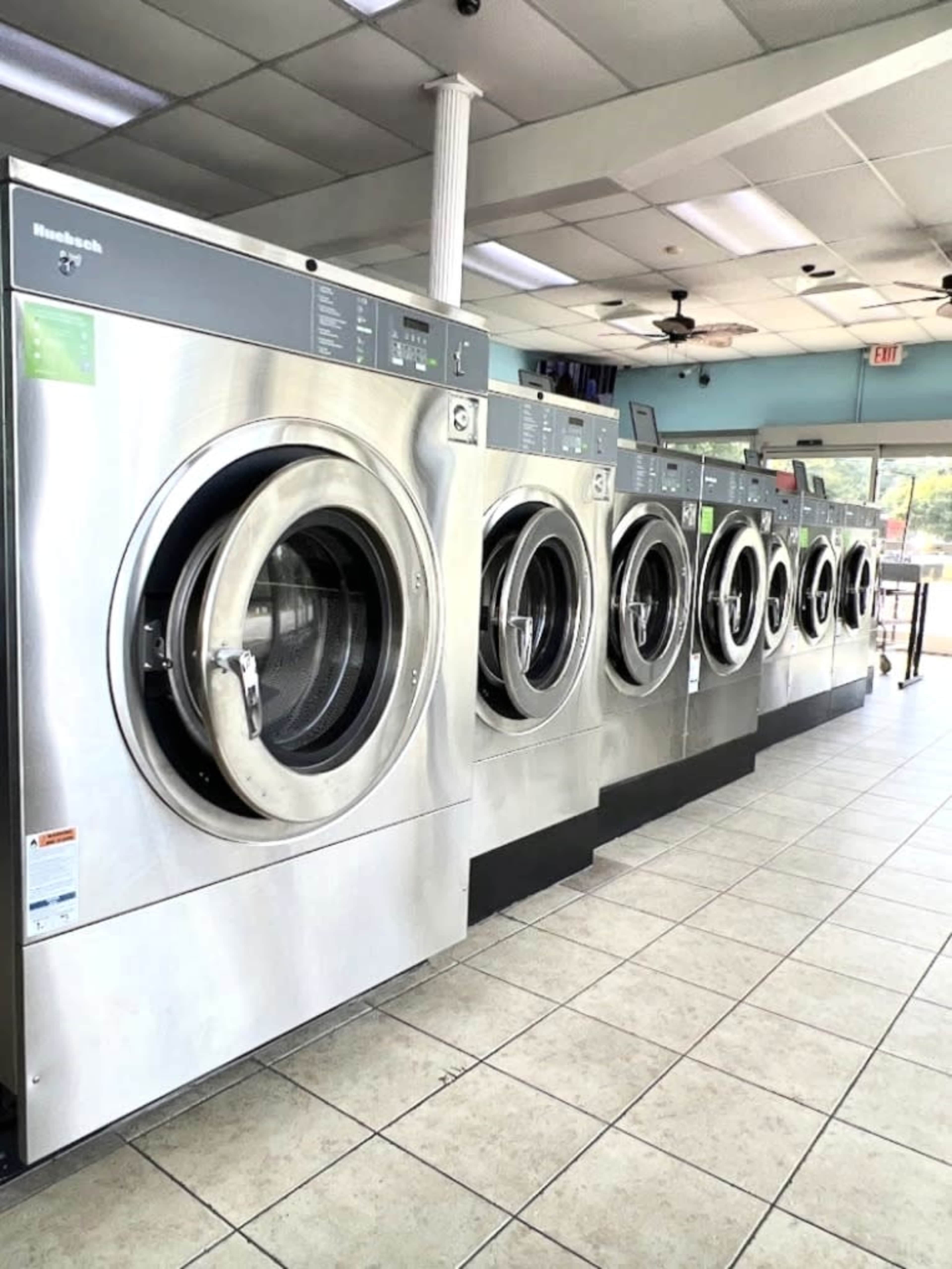 Tropical Breeze Laundromat | Film-Ready Neighborhood Laundromat ...
