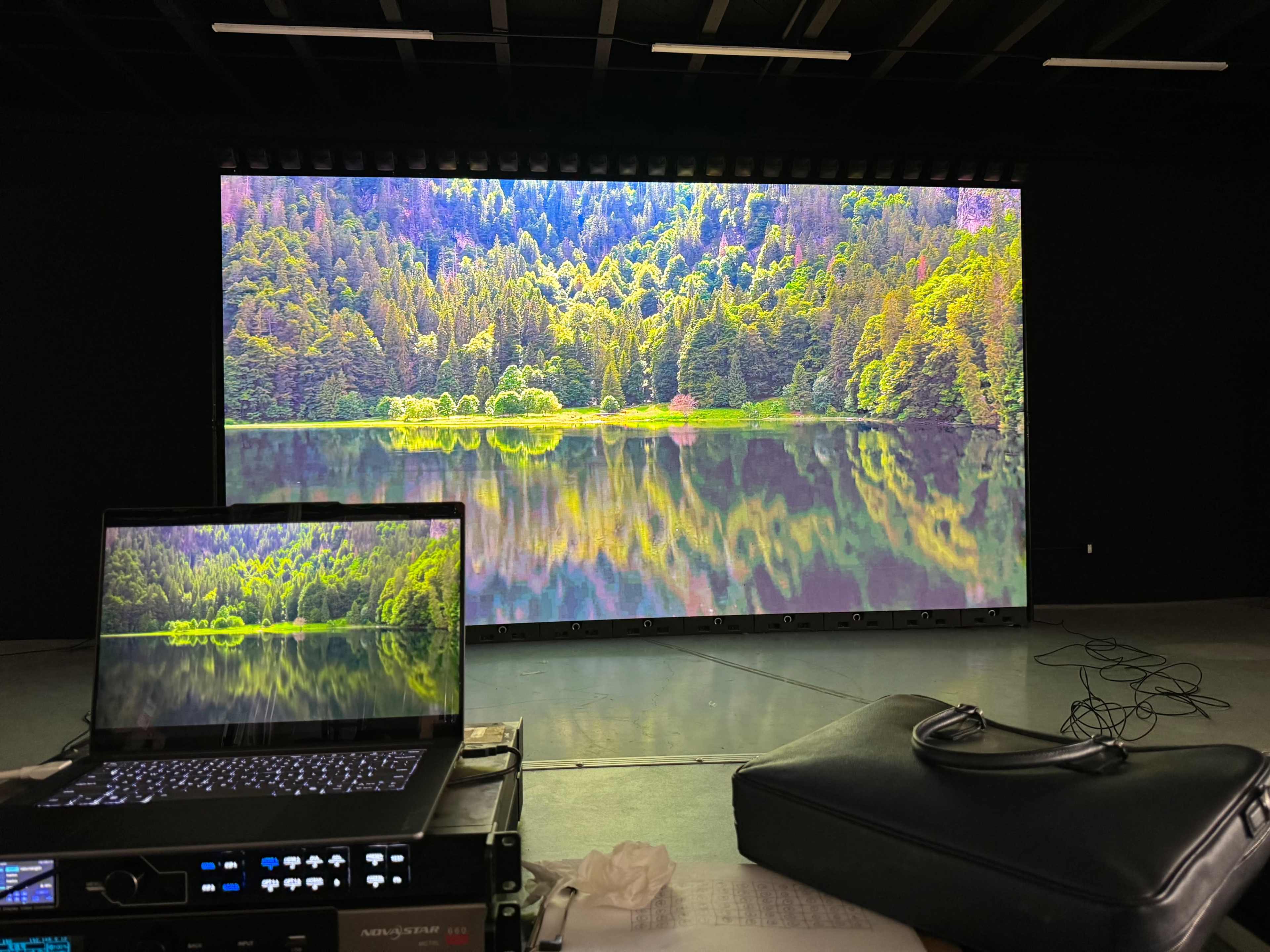 18ft LED Video Wall Studio | XR Backgrounds, Pro Stage Lighting ...