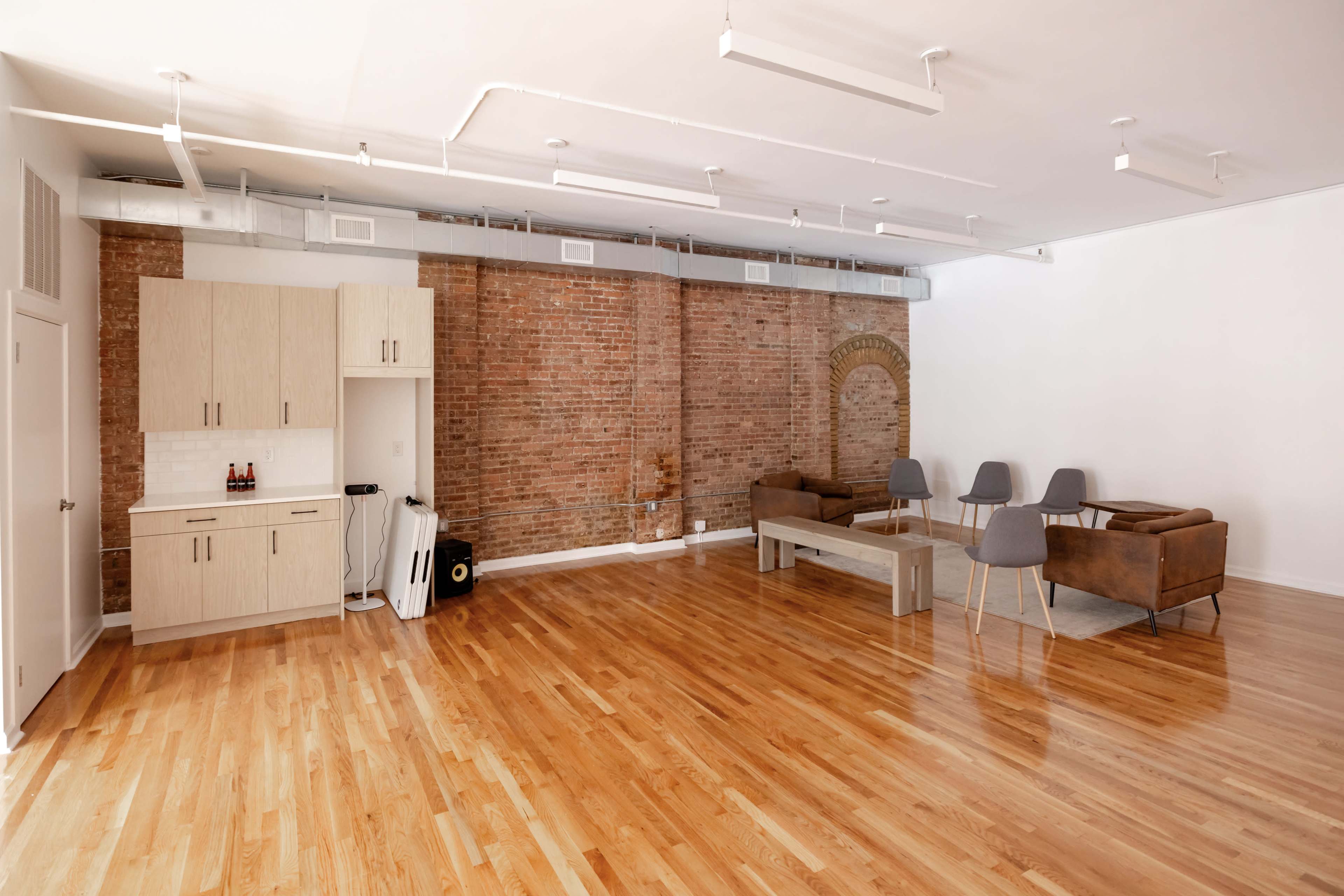 Hot Studios New York | Greenwich Village Natural Light Studio, New York, NY | Production | Peerspace