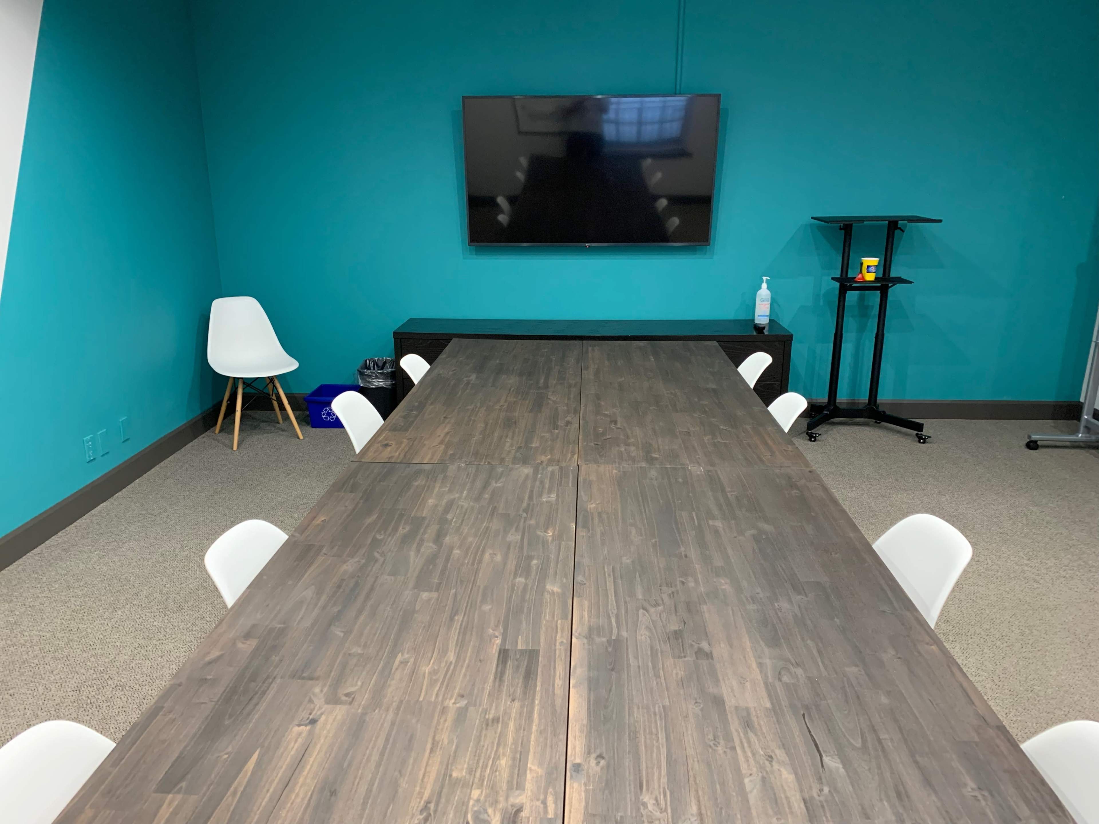 Large Boardroom Perfect for Co-Working + Meetings (ACE Trafalgar ...
