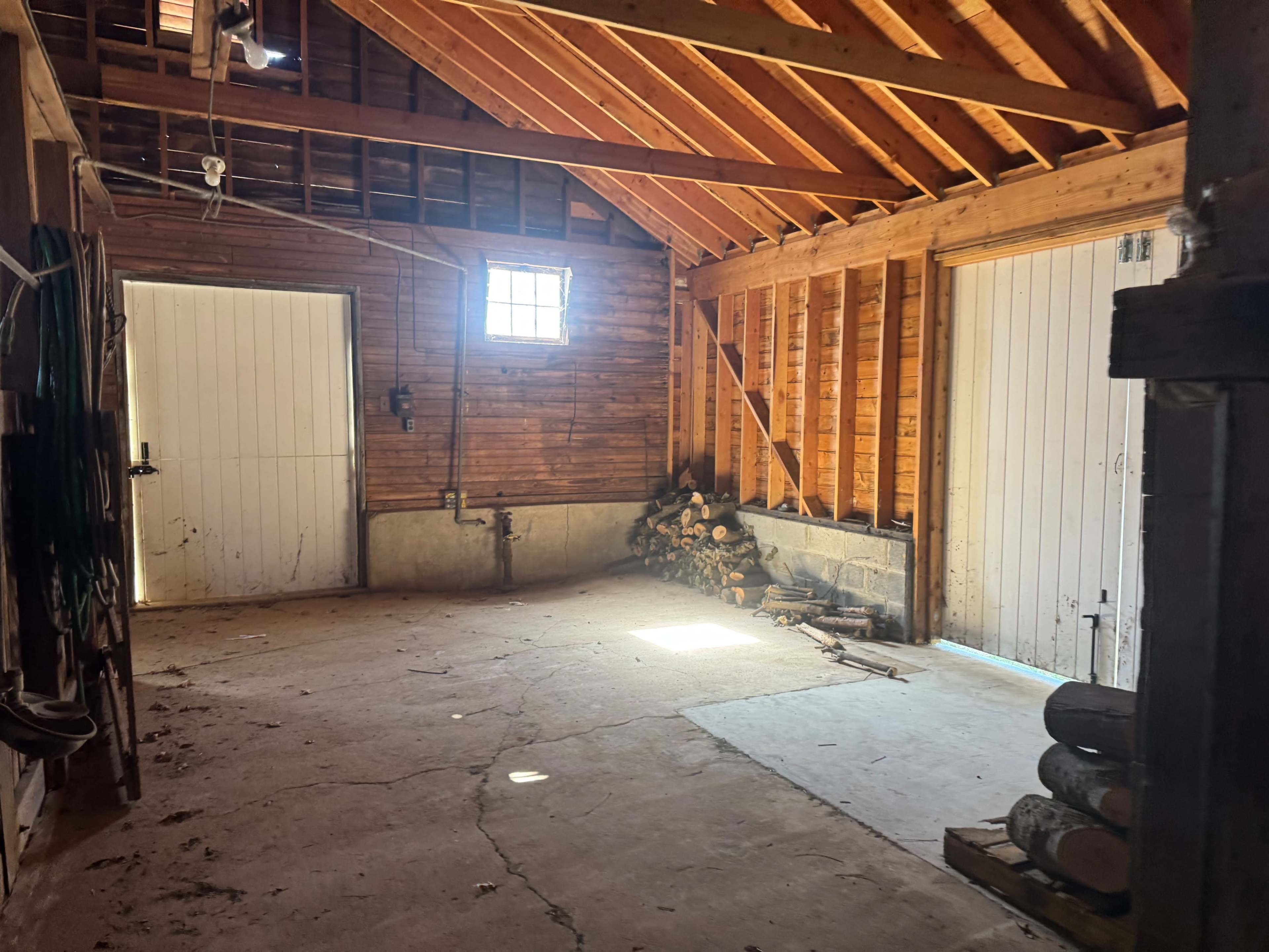 Antique horse barn/stable, Mendham, NJ | Production | Peerspace