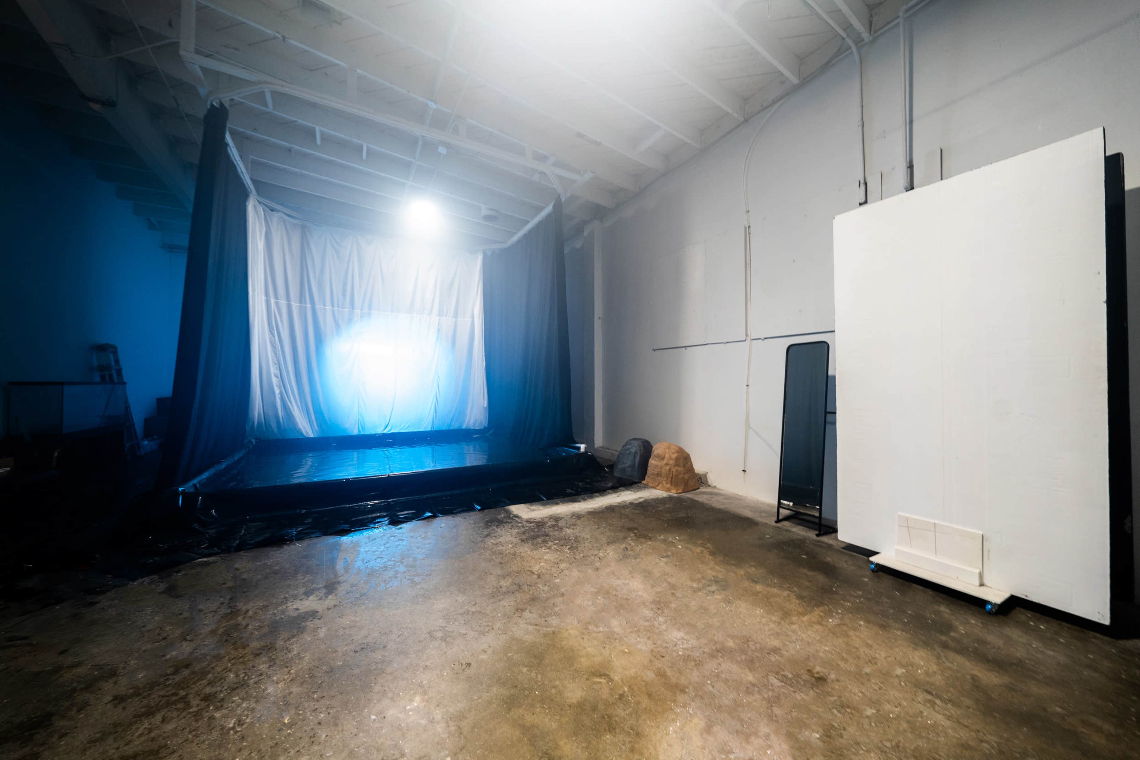 Large photo studio with white walls, leather couch and included ...