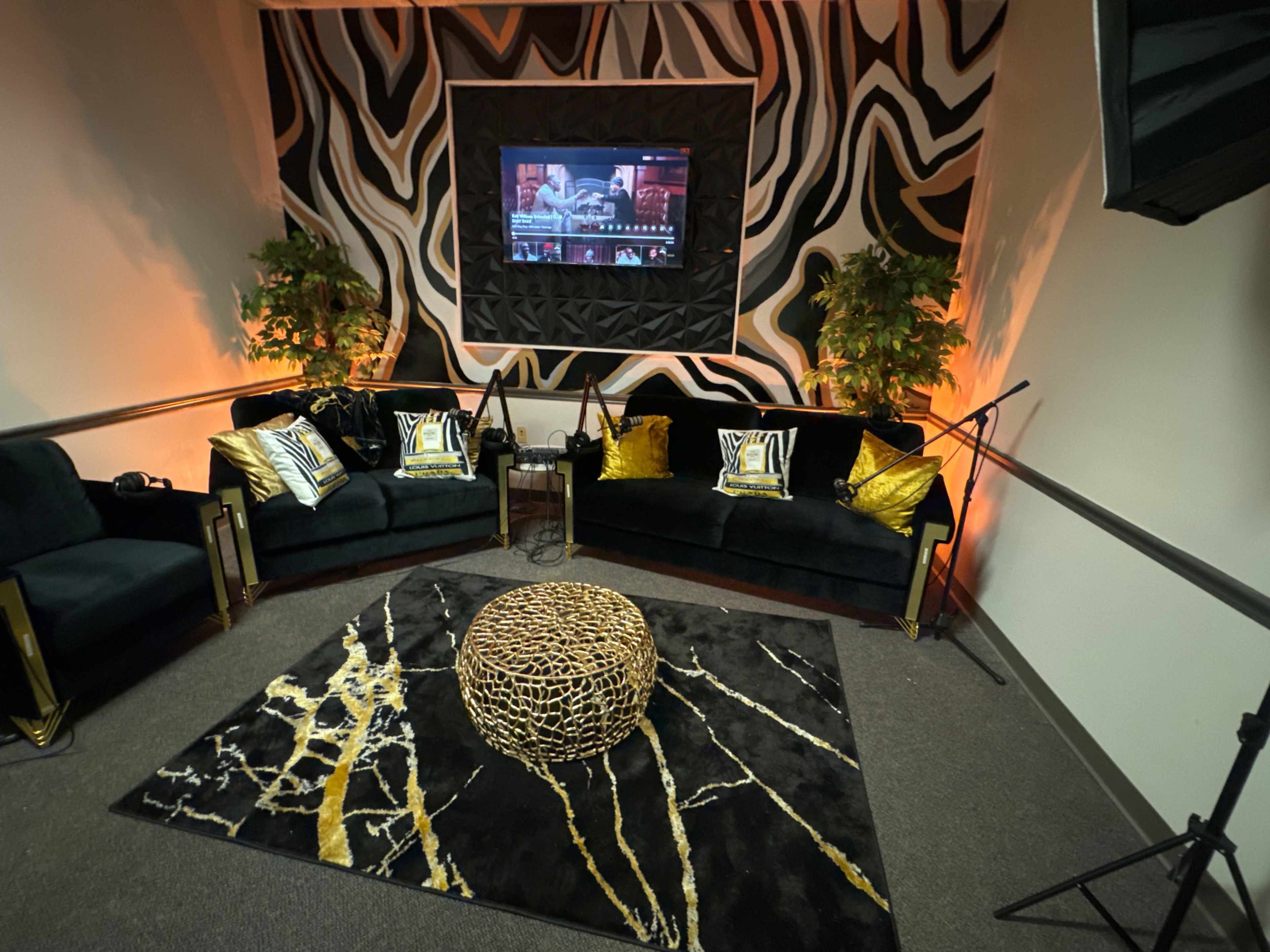 POD cast space Atlanta, Atlanta, GA | Production | Peerspace