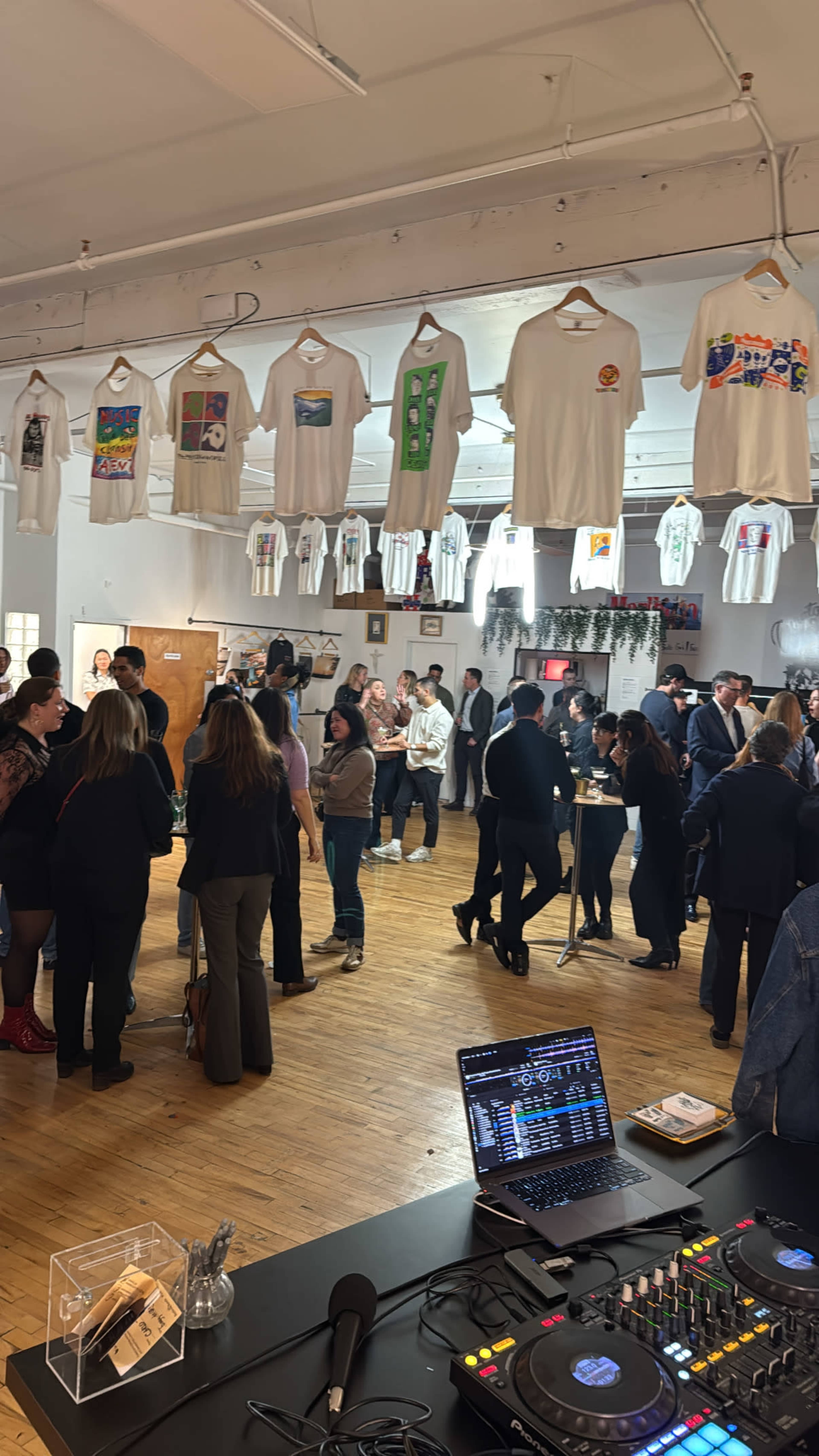 Curato Gallery | Creative Vintage Gallery Studio Loft for Shoots ...