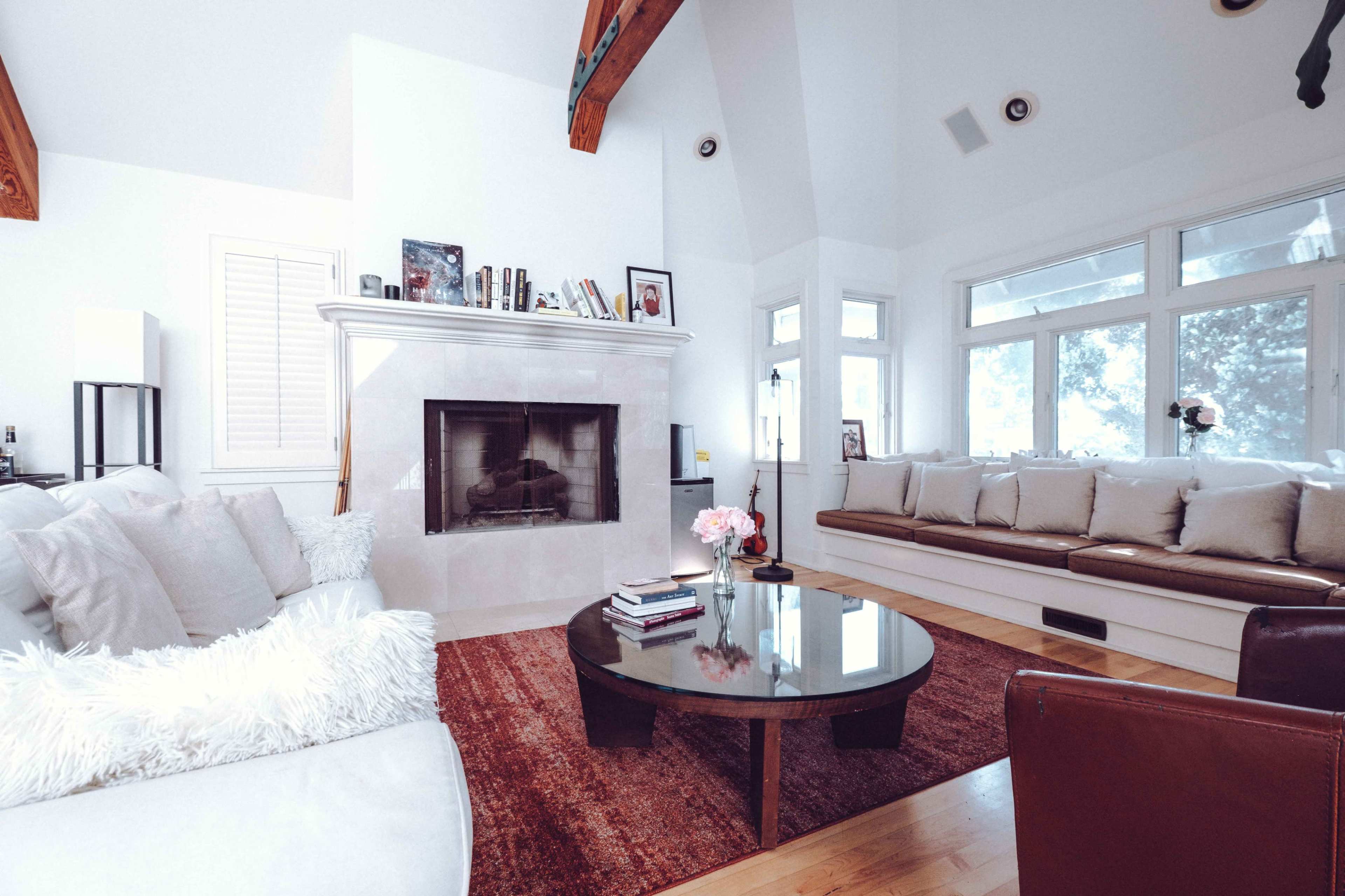 Beautiful Mansion w/ Large Indoor Space by the Beach, Santa Monica, CA ...