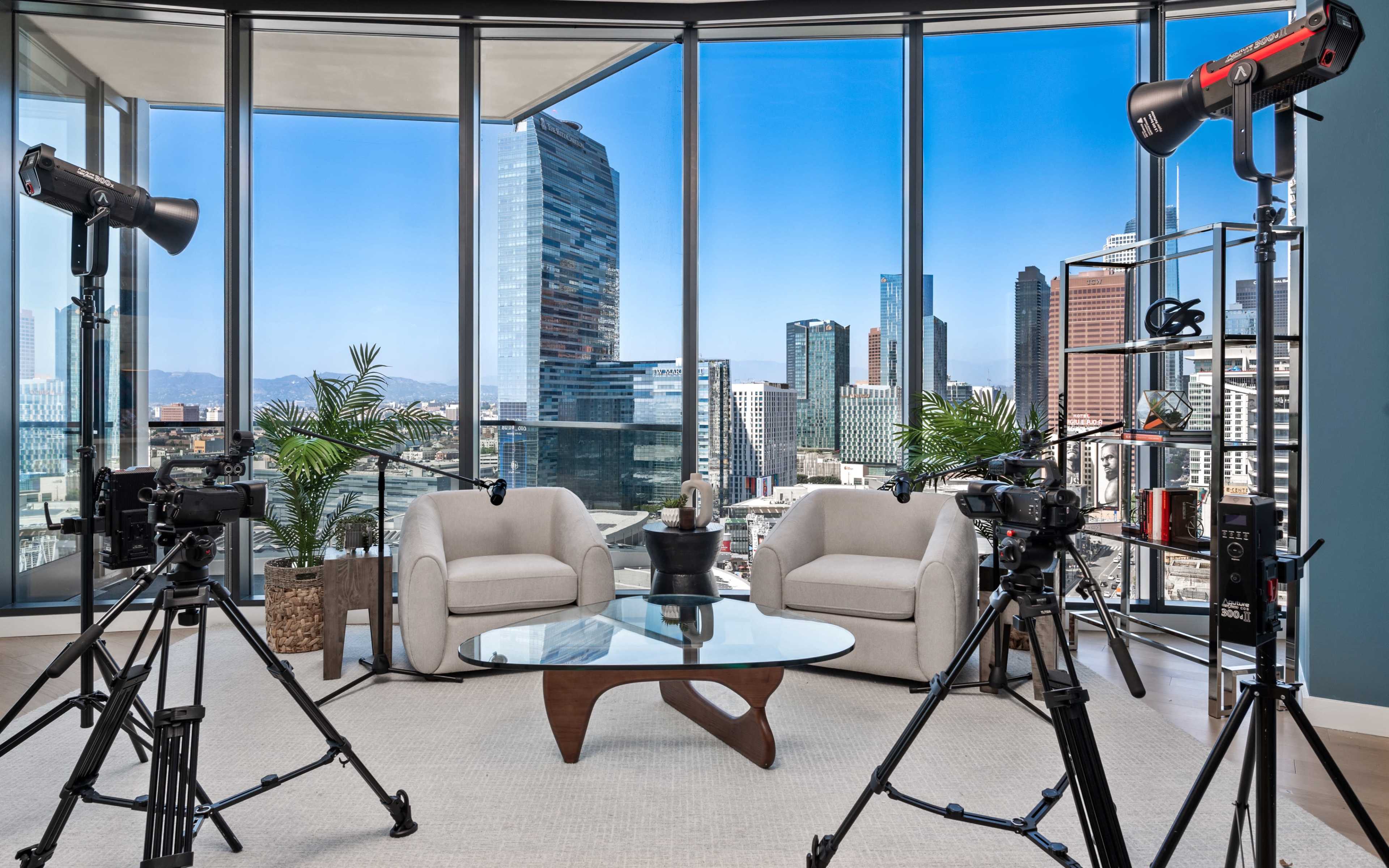 Aura House Studios | EQUIPMENT INCLUDED: Stunning DTLA Production ...