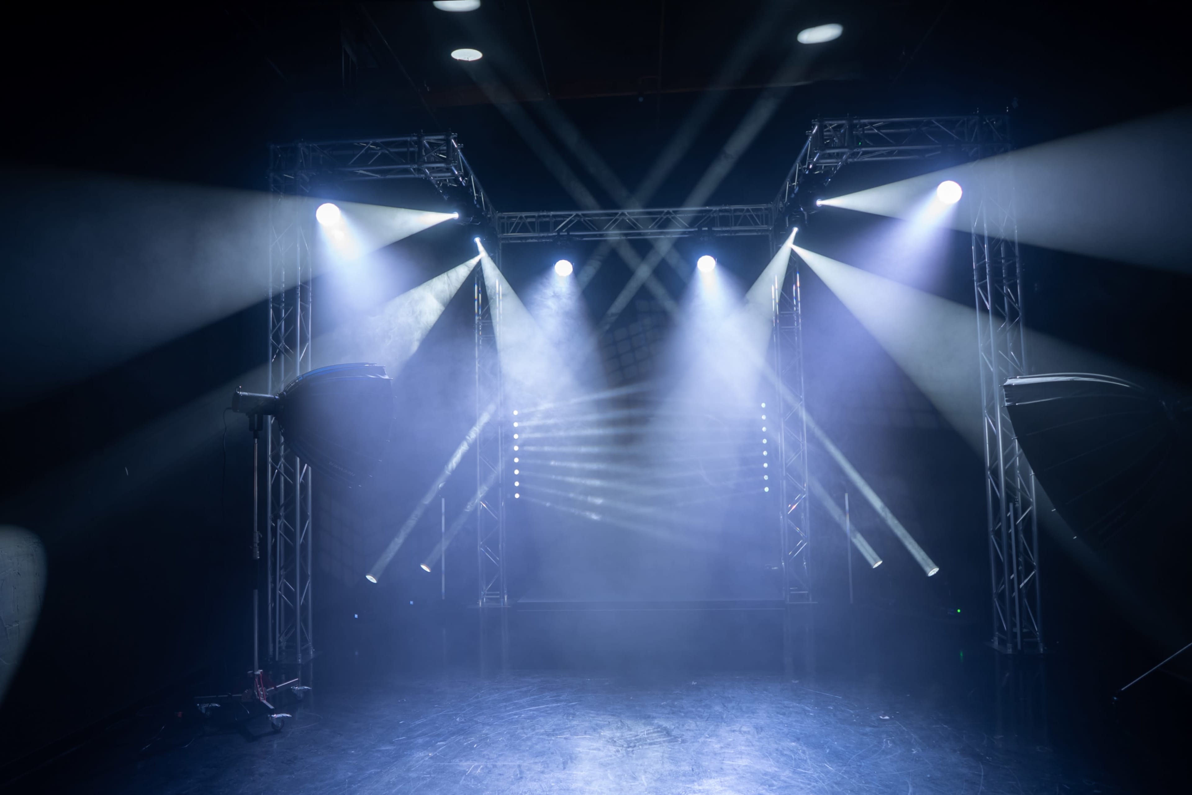Studio Noir | Studio Noir - 900SF Black Box Warehouse - DMX lighting ...