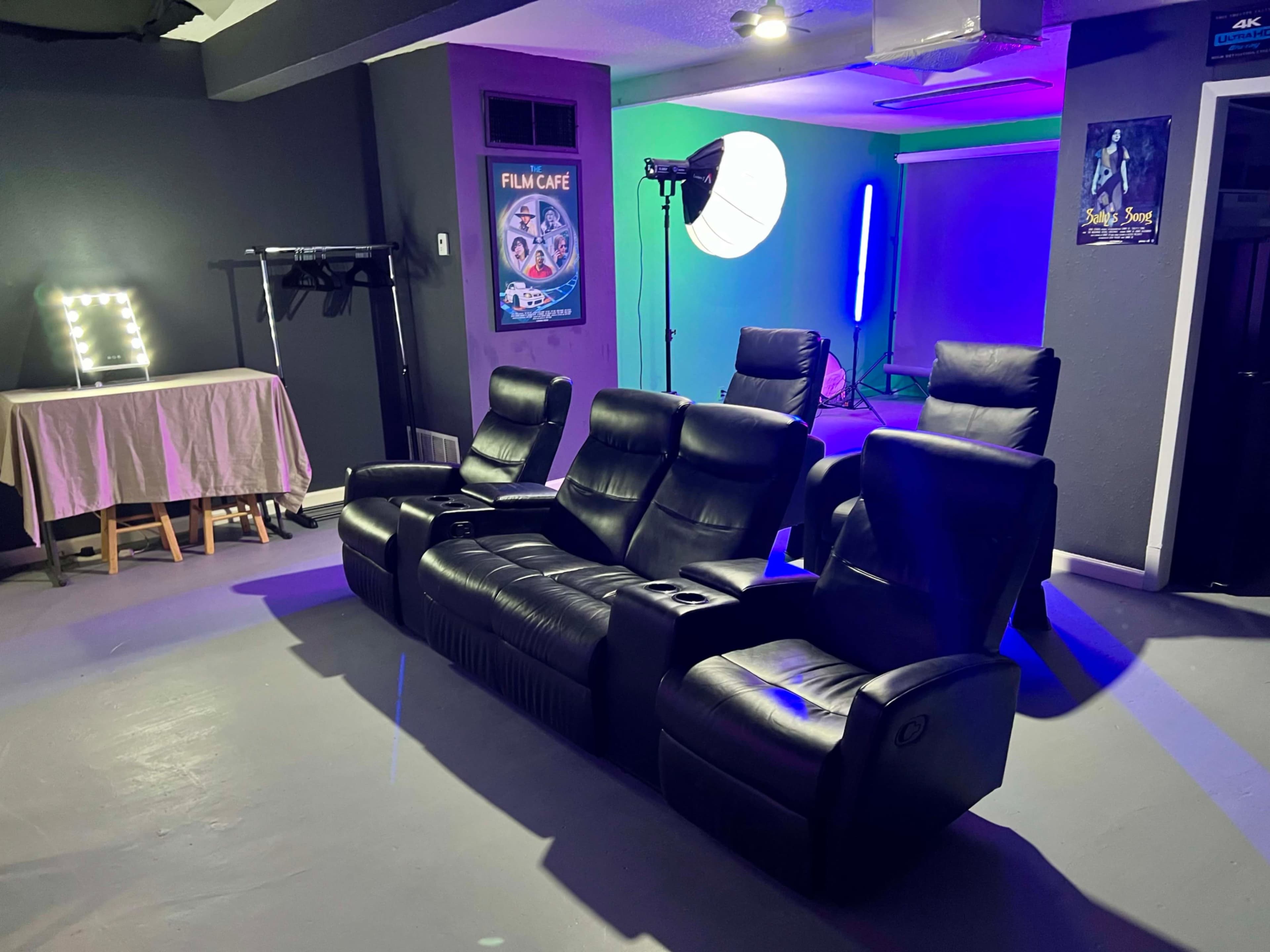 Photography, Filmmaking and Podcast Station Studio with Green Screen ...