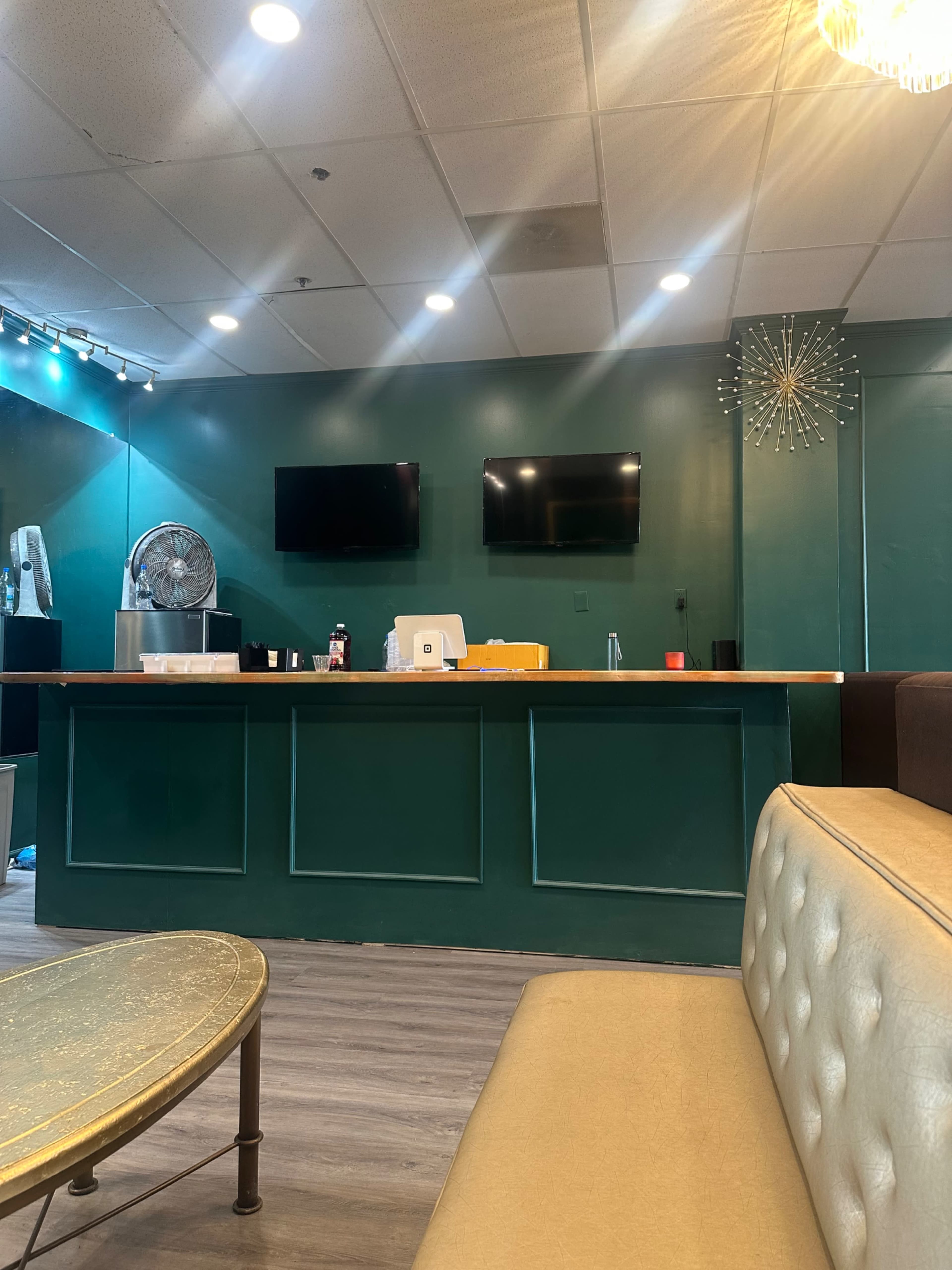 Green House social Juice bar | Marietta luxury intimate space, Marietta, GA | Off-Site | Peerspace