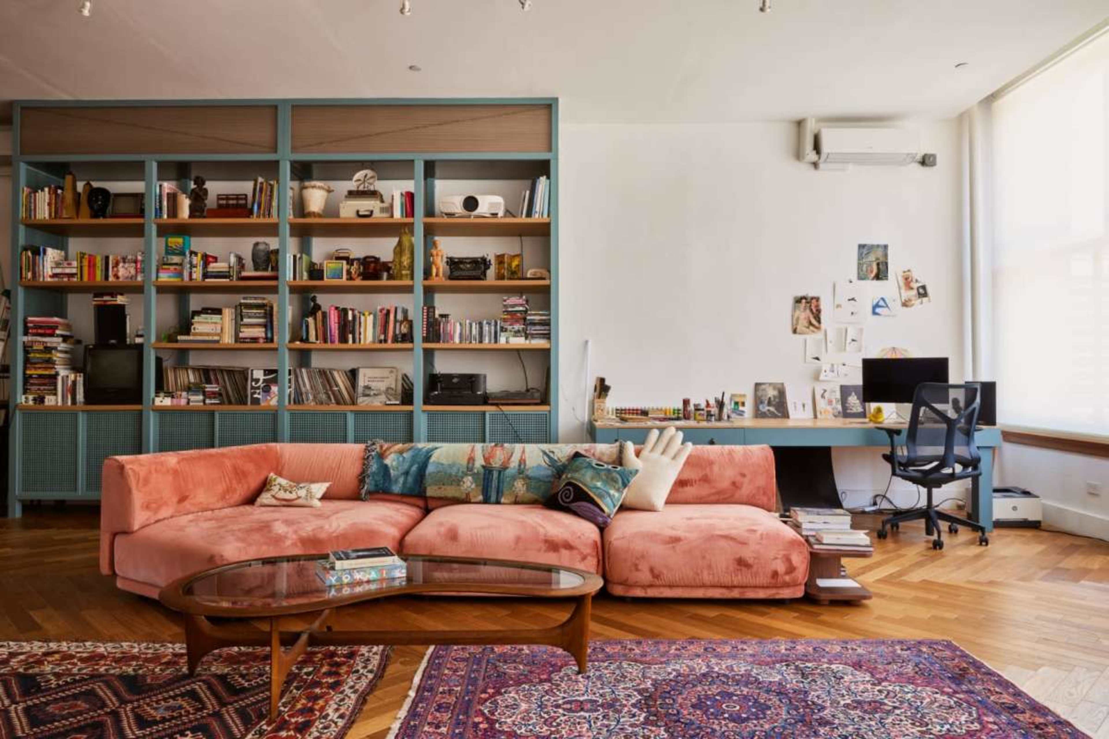 Playfully elegant 1900 sq ft apartment in Williamsburg, Brooklyn, NY ...