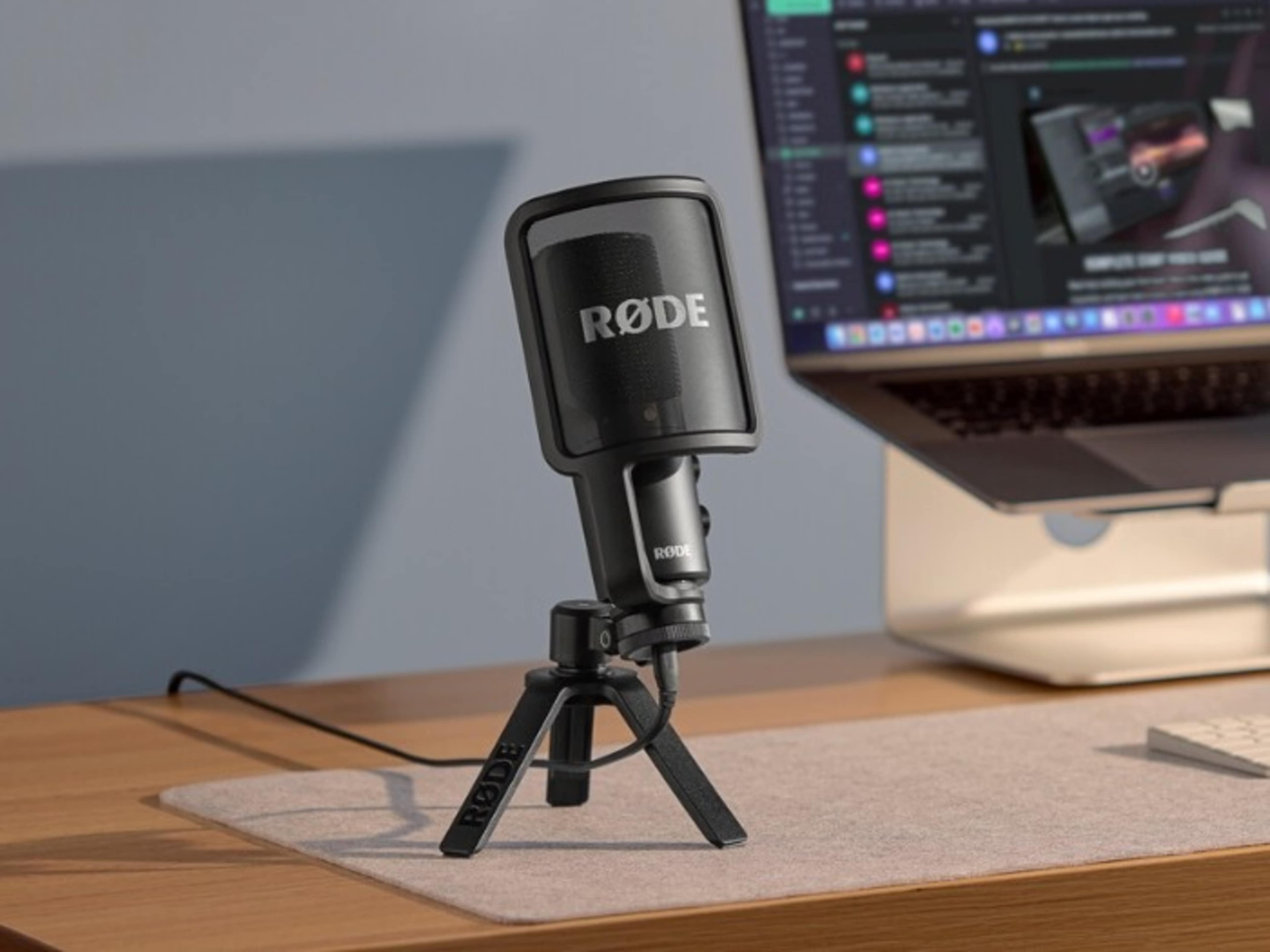 Studio Photo Centre de Paris, Paris | Production | Peerspace