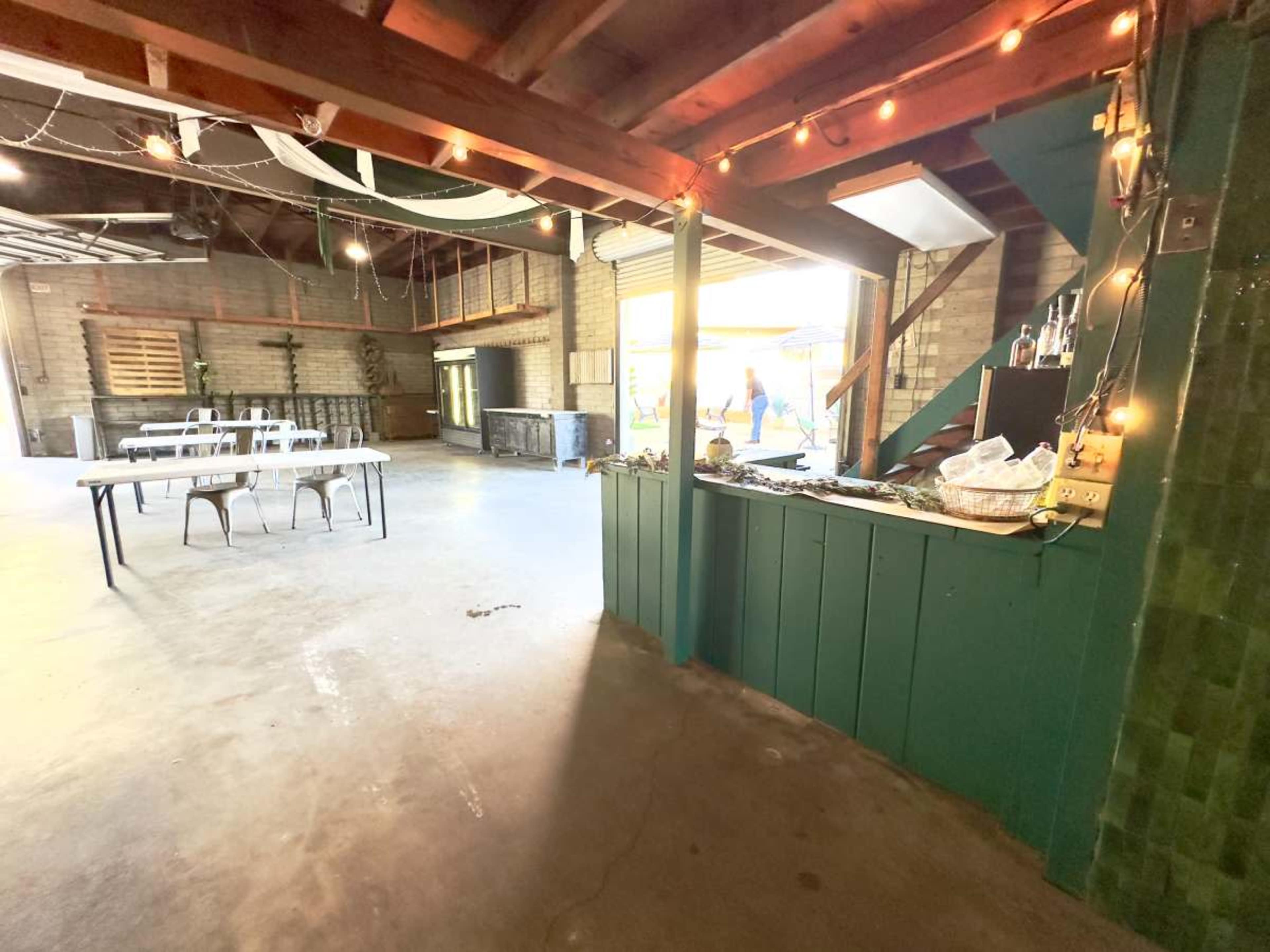 Floral Studio & Warehouse with Patio Near Downtown La Mesa, La Mesa, CA ...