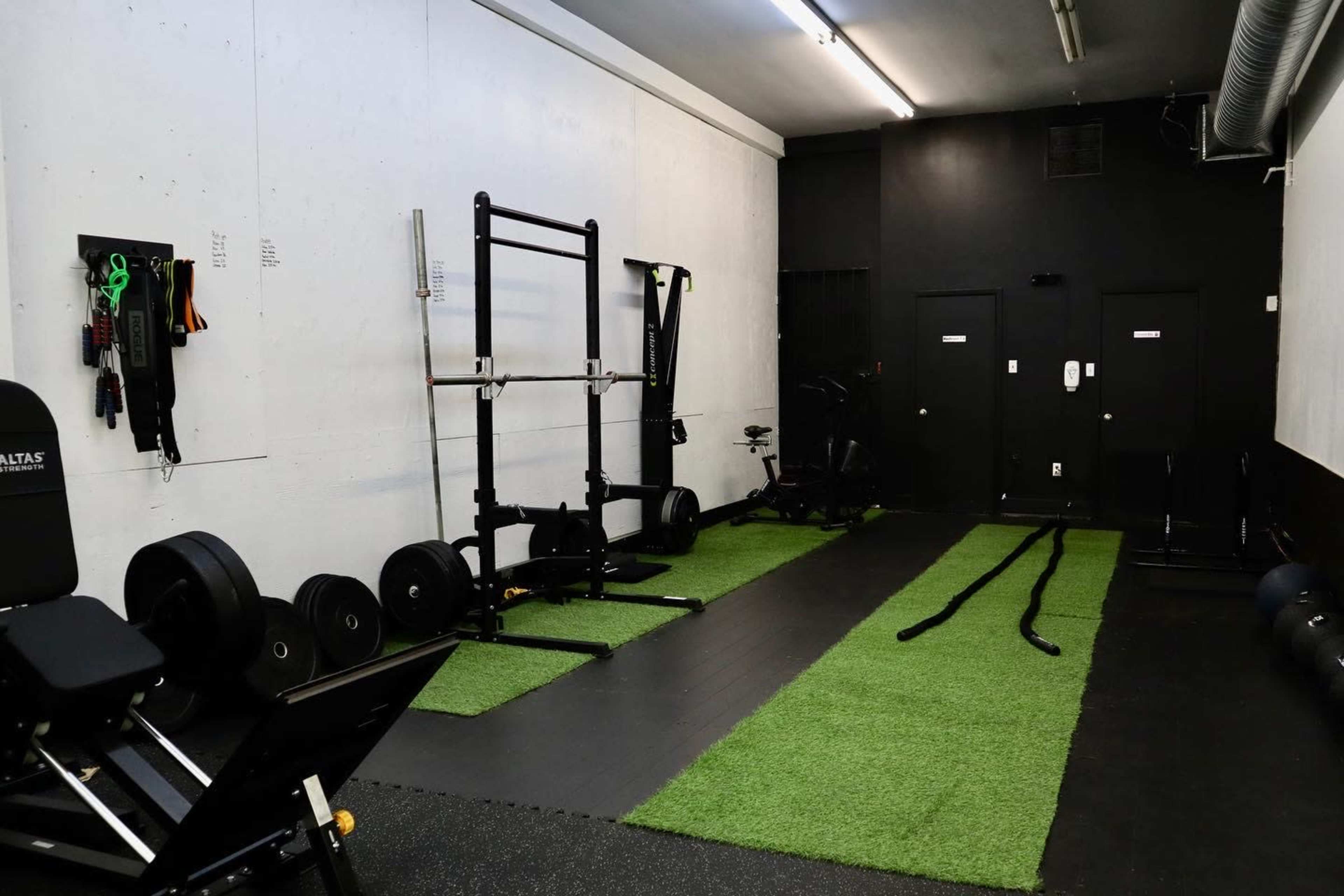 Private Gym With High Ceilings, Toronto | Production | Peerspace