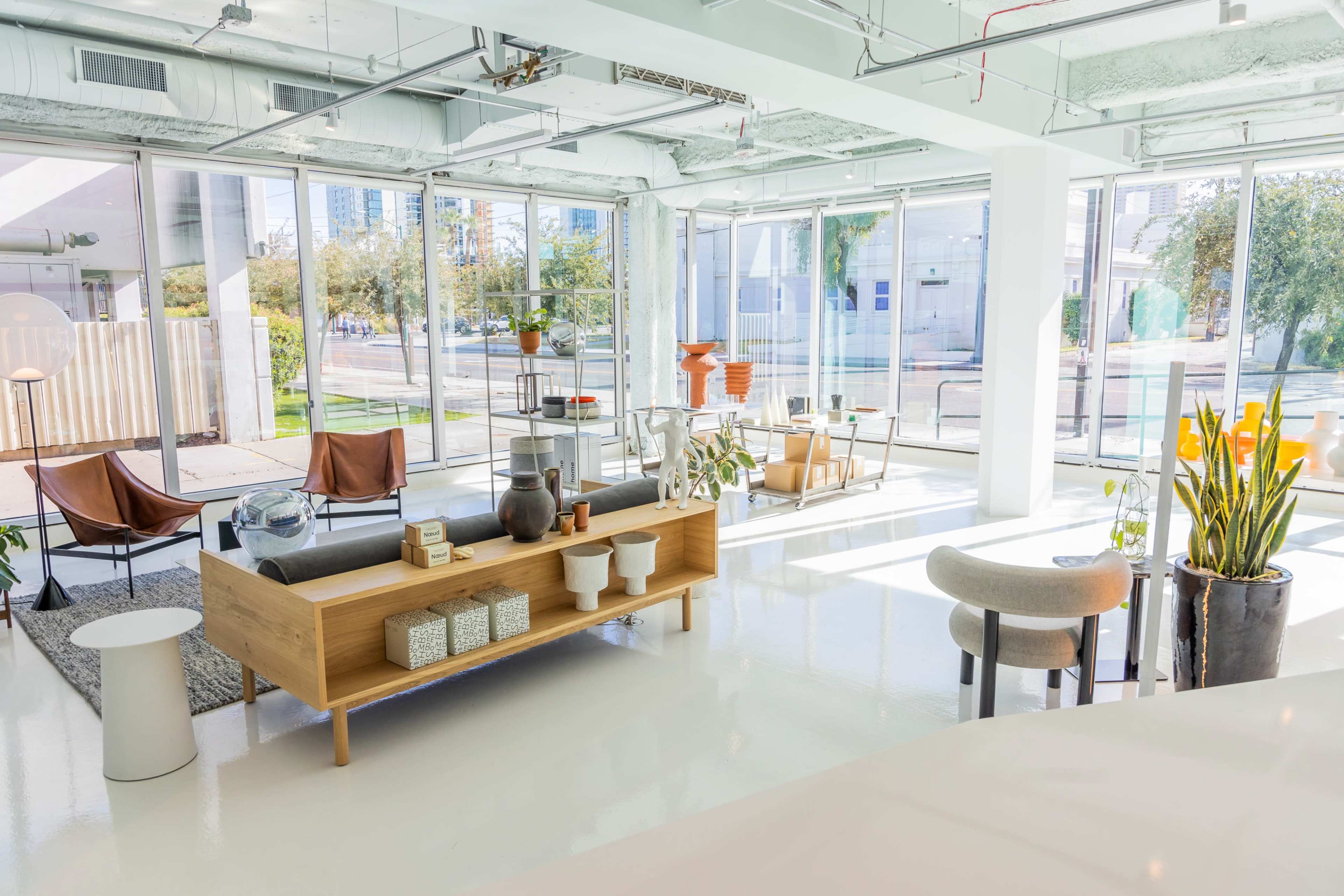 Bright, Modern Retail Space in the Heart of Downtown Phoenix, Phoenix ...