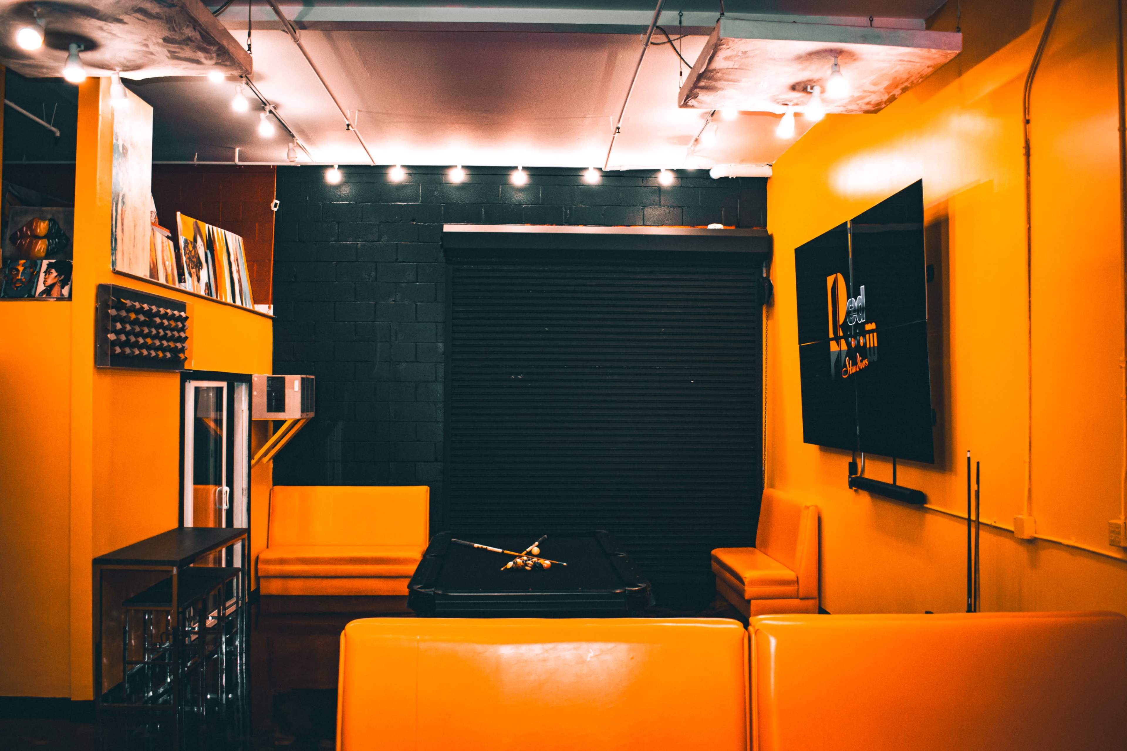 Multi-use Warehouse Studio, hawthorne, CA | Production | Peerspace