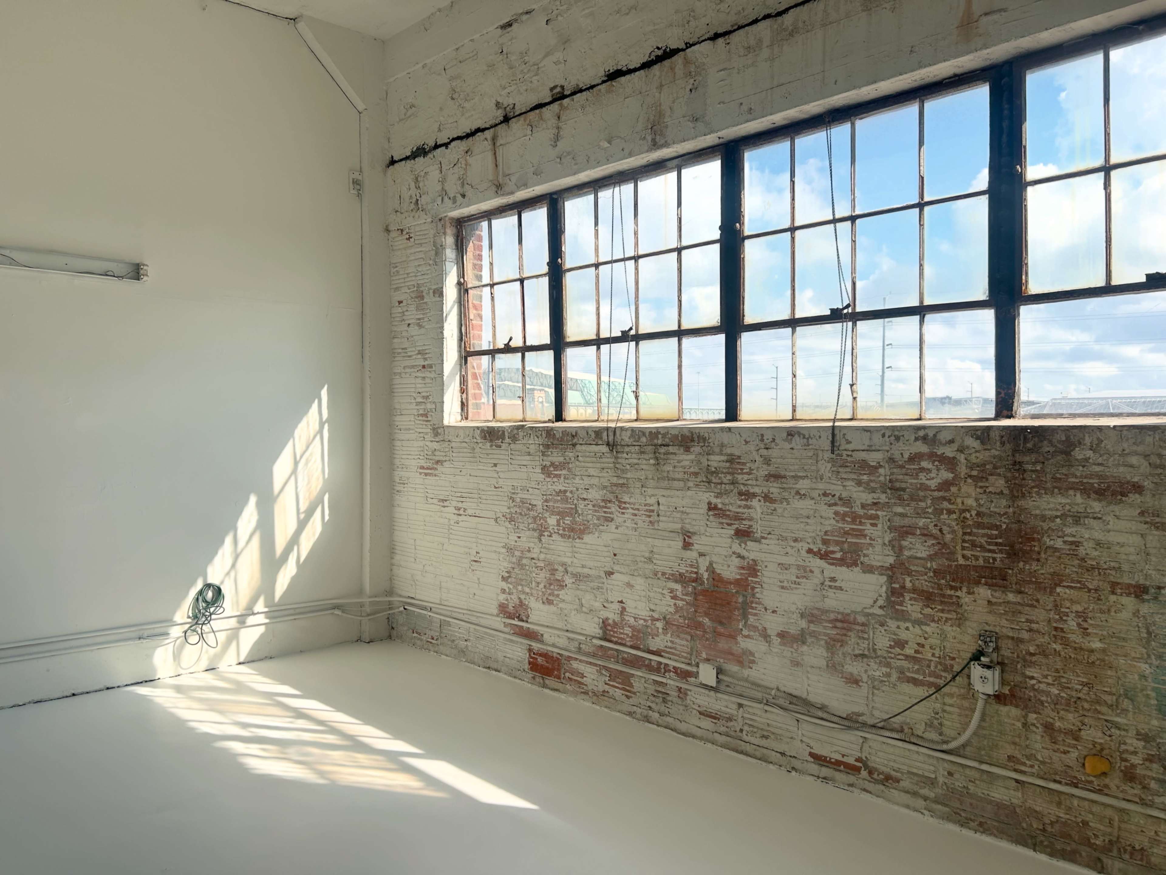 East downtown, white loft, warehouse, industrial, natural brick studio ...