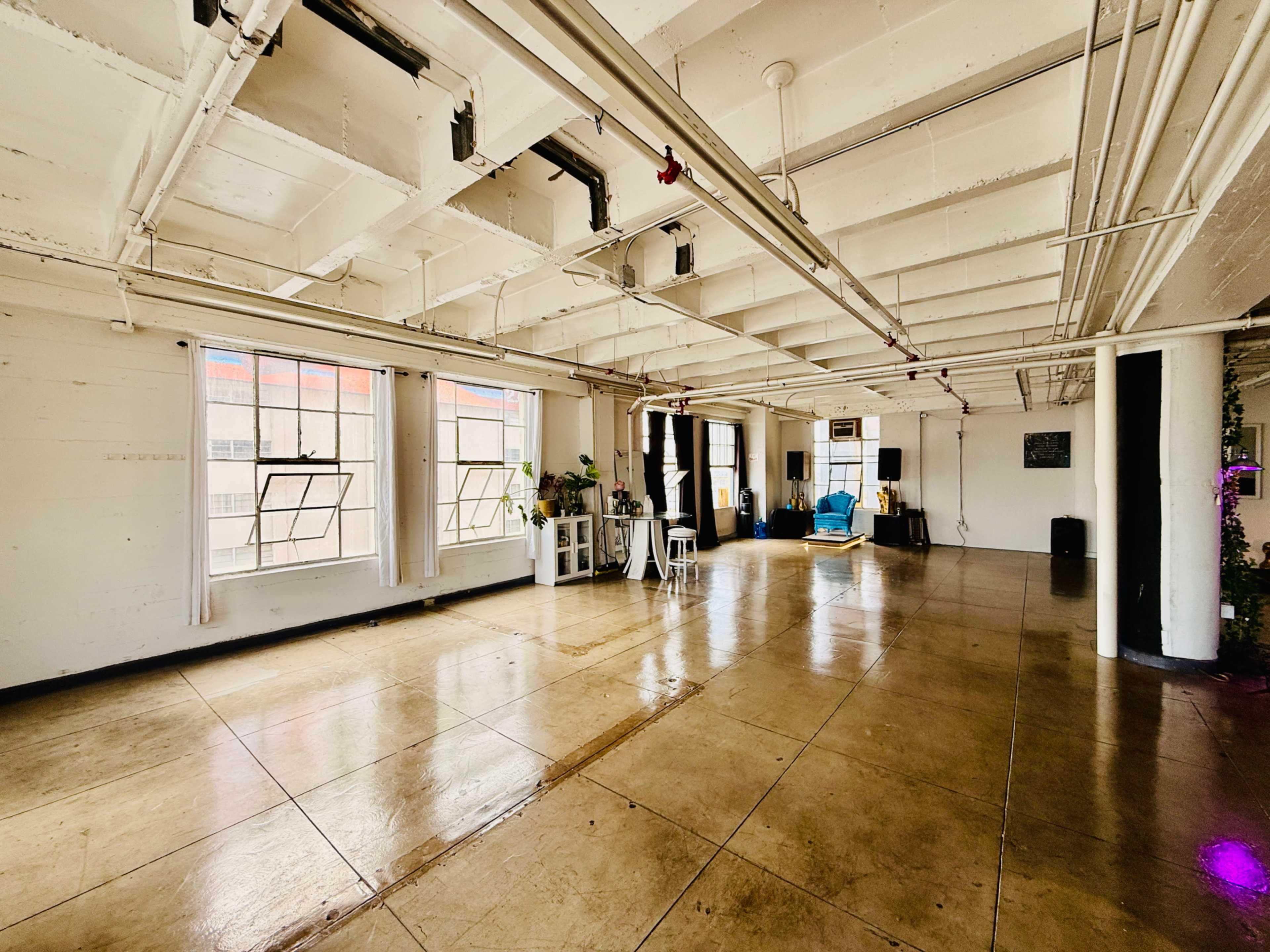The Dojo LA | Downtown LA Creative Loft Studio with Skyline & Billboard ...