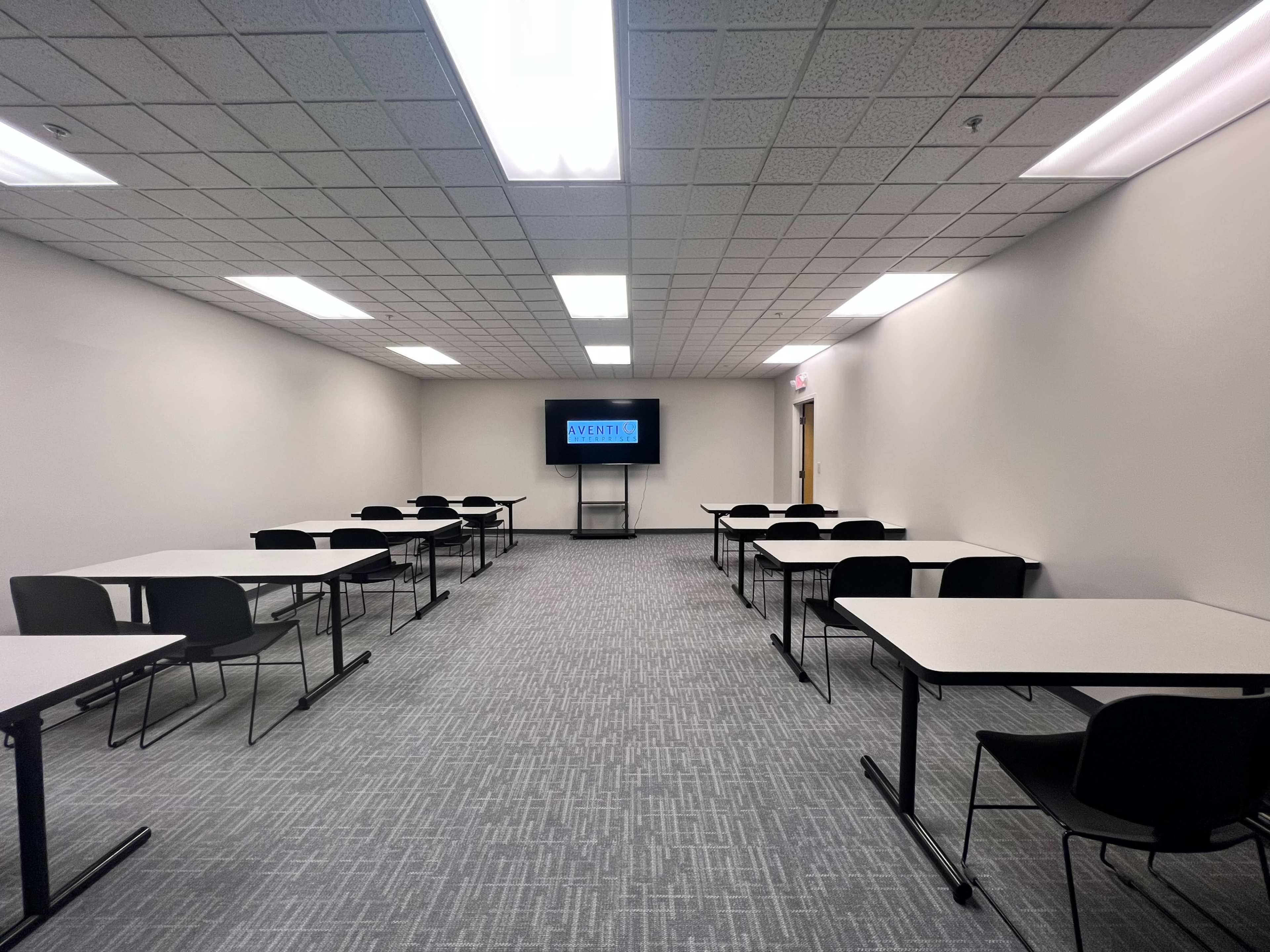 Training Room near Columbus, OH Airport, Gahanna, OH | Off-Site | Peerspace