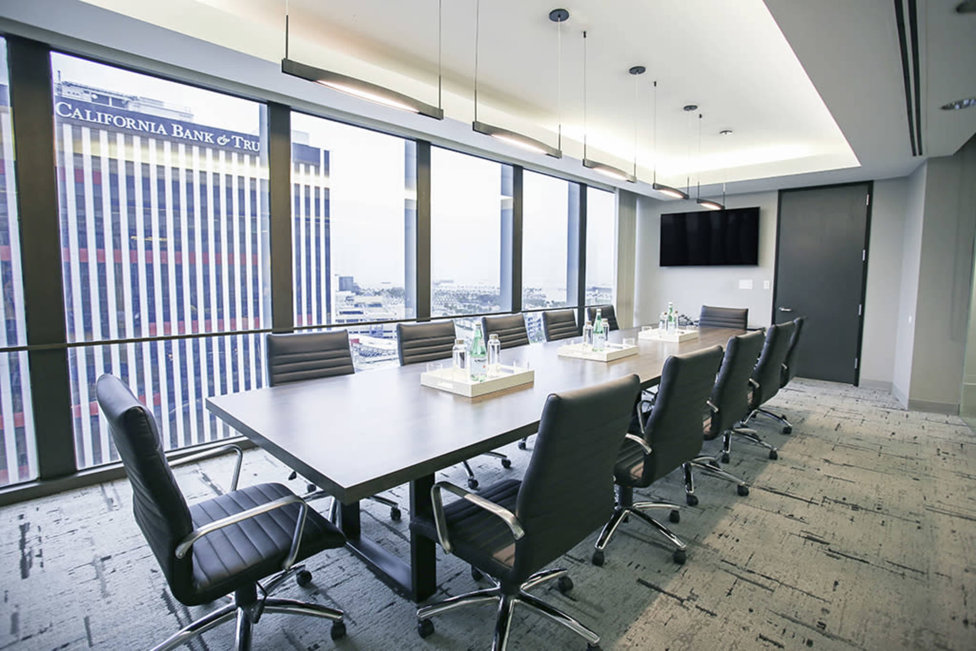 BEAUTIFUL OCEAN VIEWS MEETING ROOMS FOR 12, Long Beach, CA | Off-Site ...