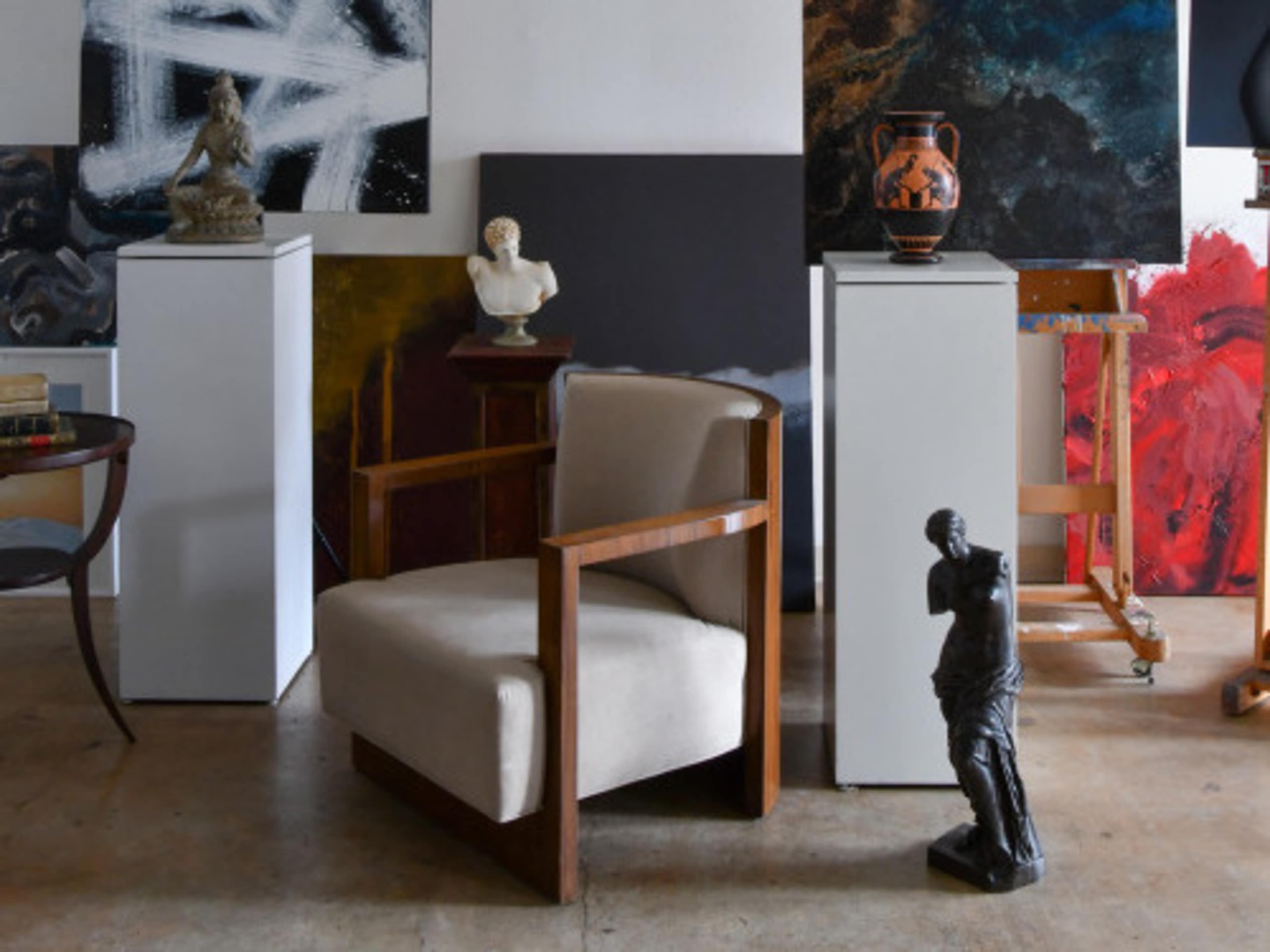 Bright DTLA Loft Studio with 12 ft Windows, 18 ft ceilings, and Art ...