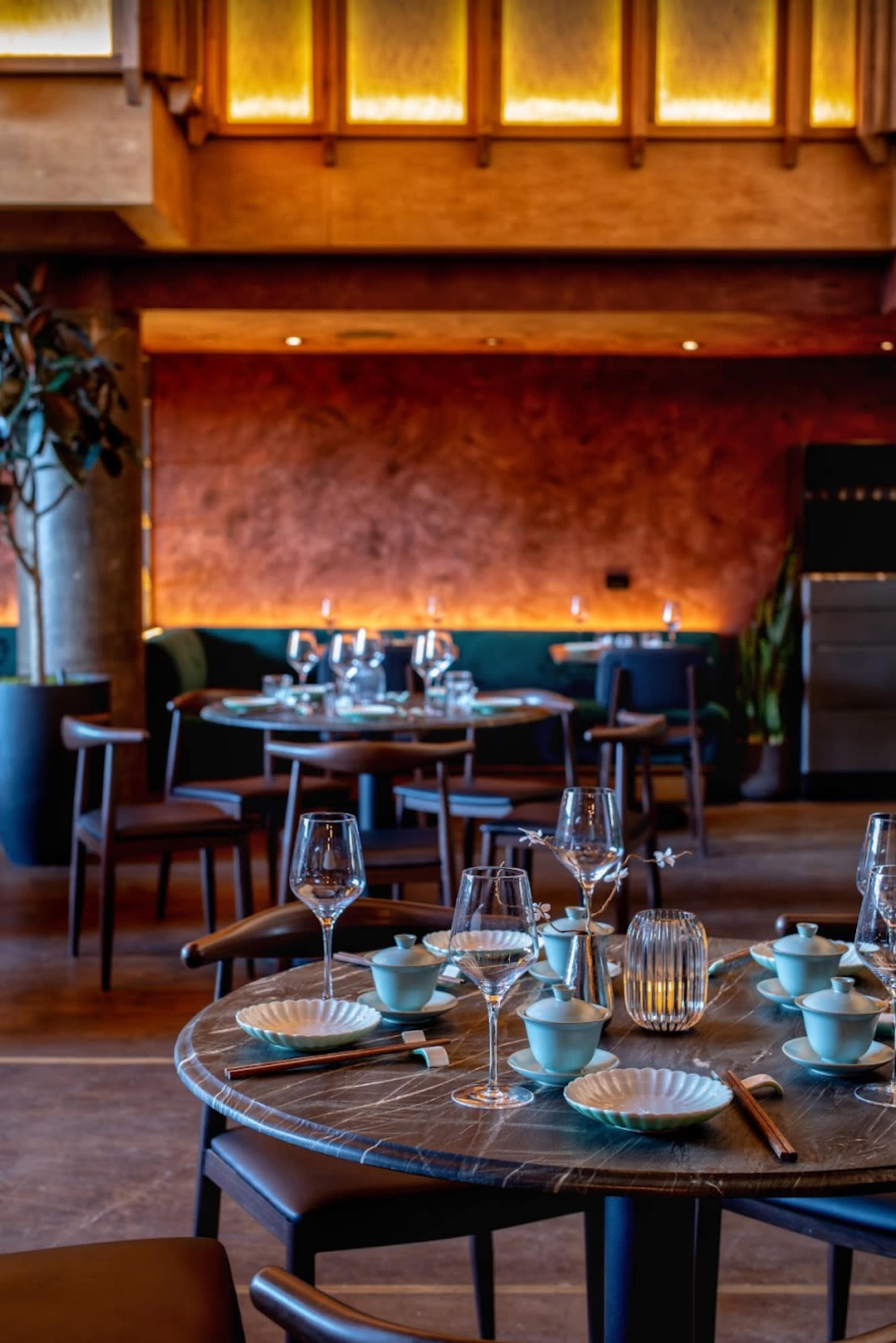 Meili | Modern Asian Fusion Restaurant with Chic Interiors in ...