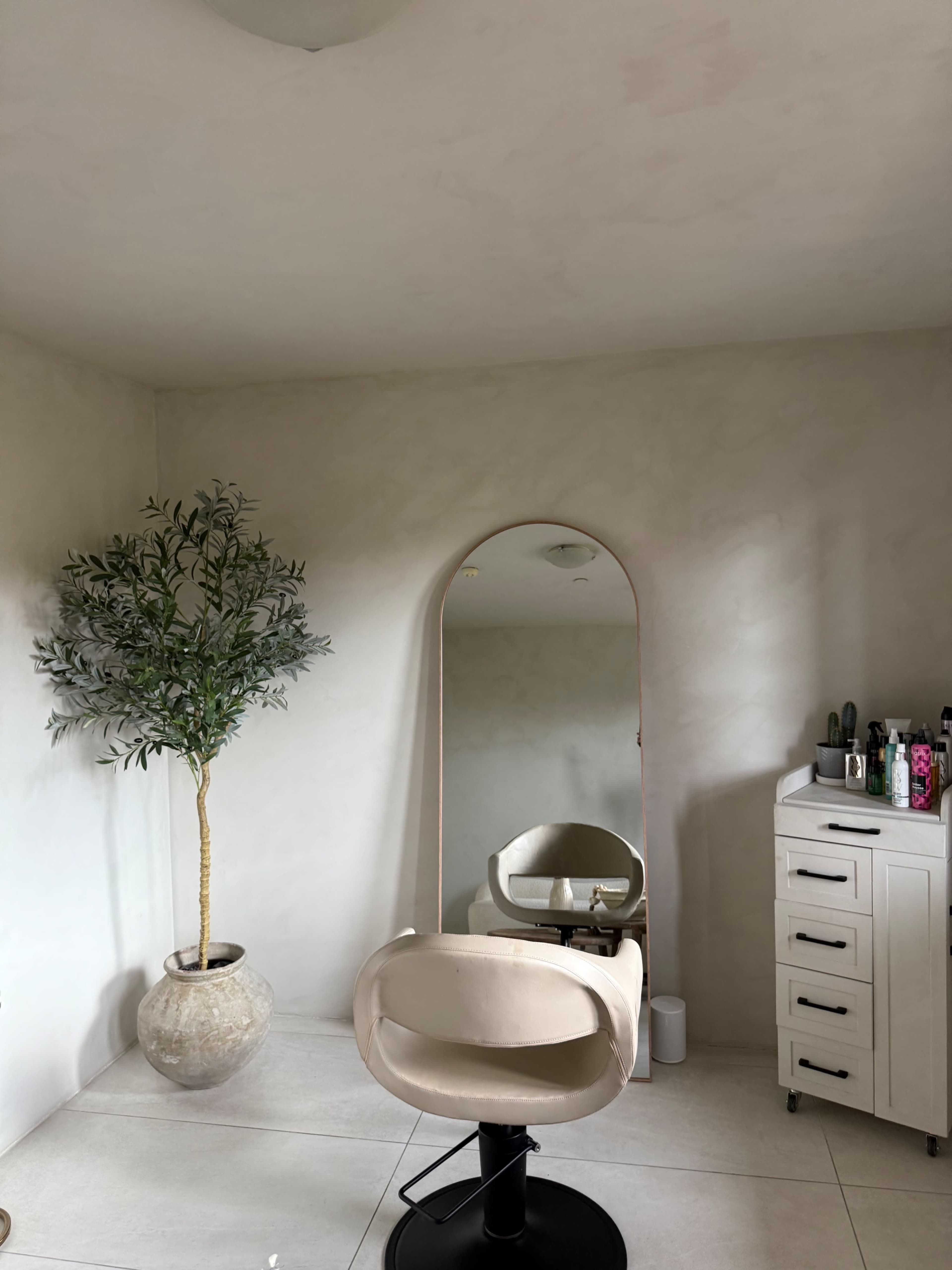 Elevated Hair Salon + Event Space, Santa Monica, CA | Production ...