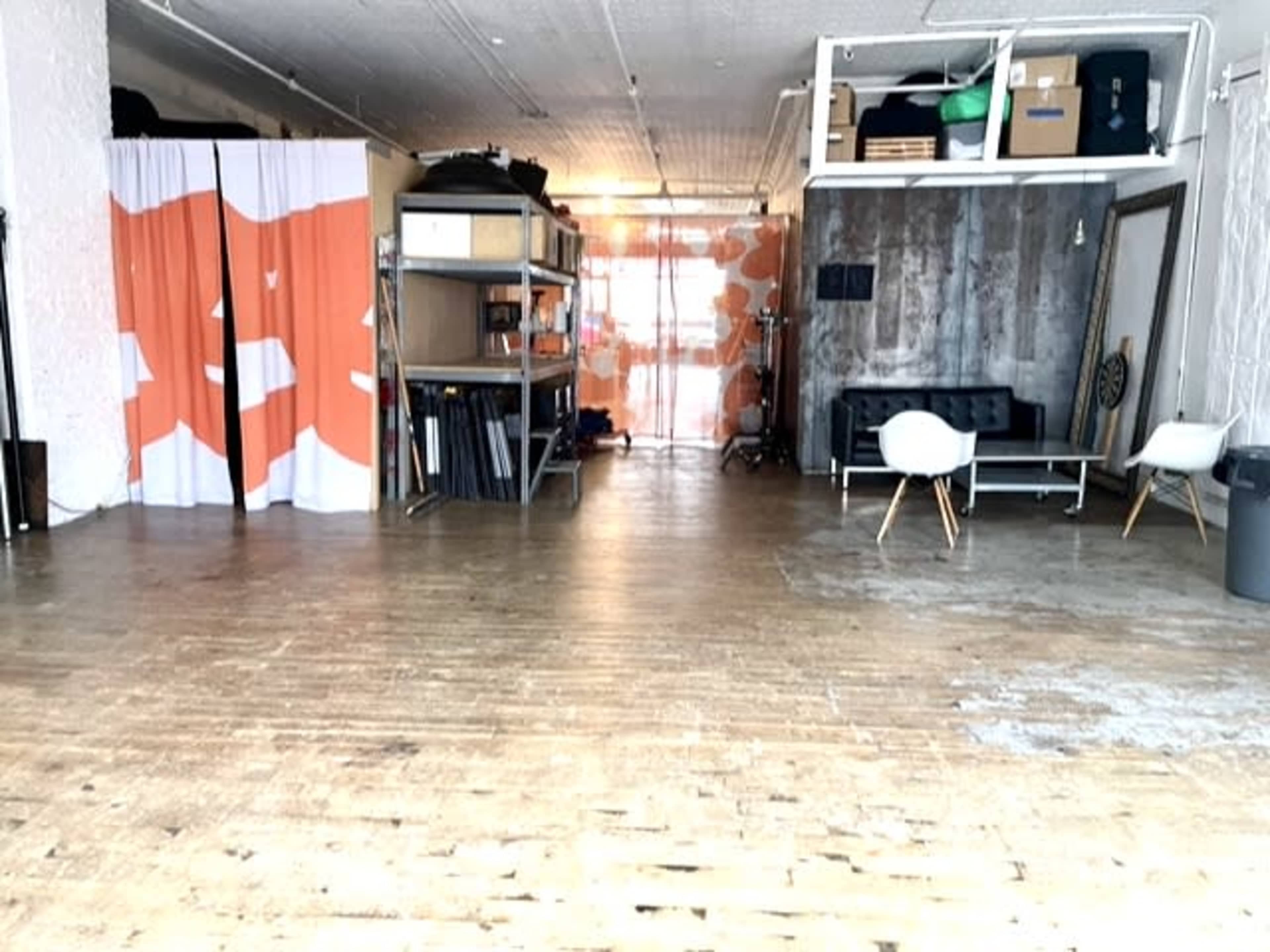 Character rich, light filled New York Style loft PHOTO STUDIO rental ...