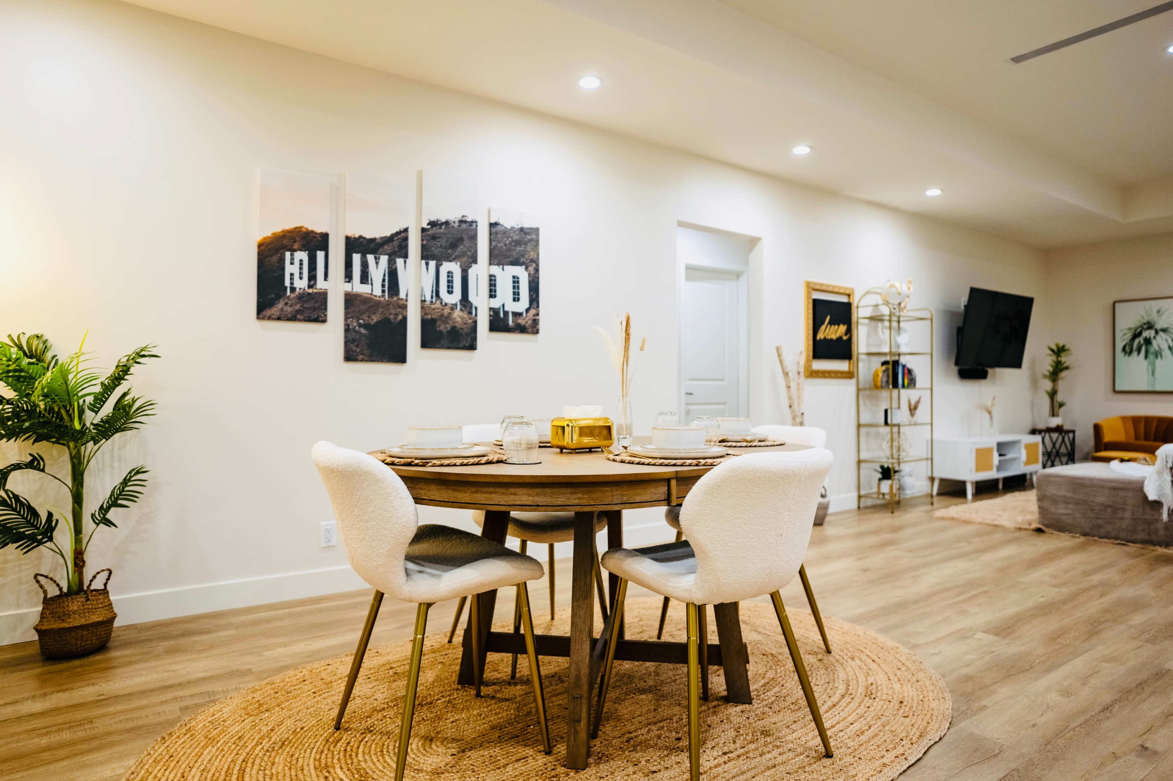 Modern & Stylish space for Creative Projects, Near Burbank!, Los ...