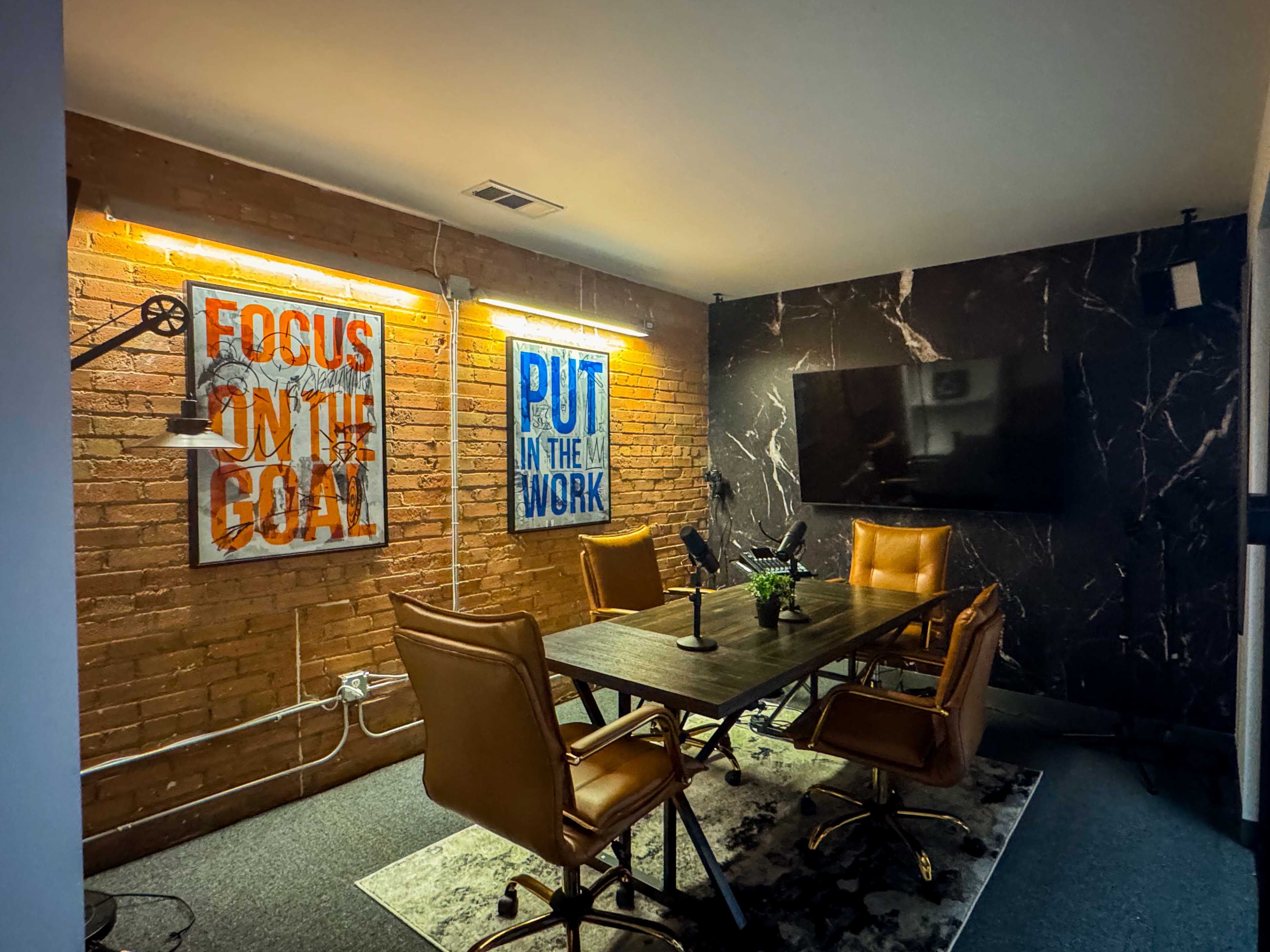 Red Wave Studios | *NEW* Incredible Creative Studio & Business Needs ...