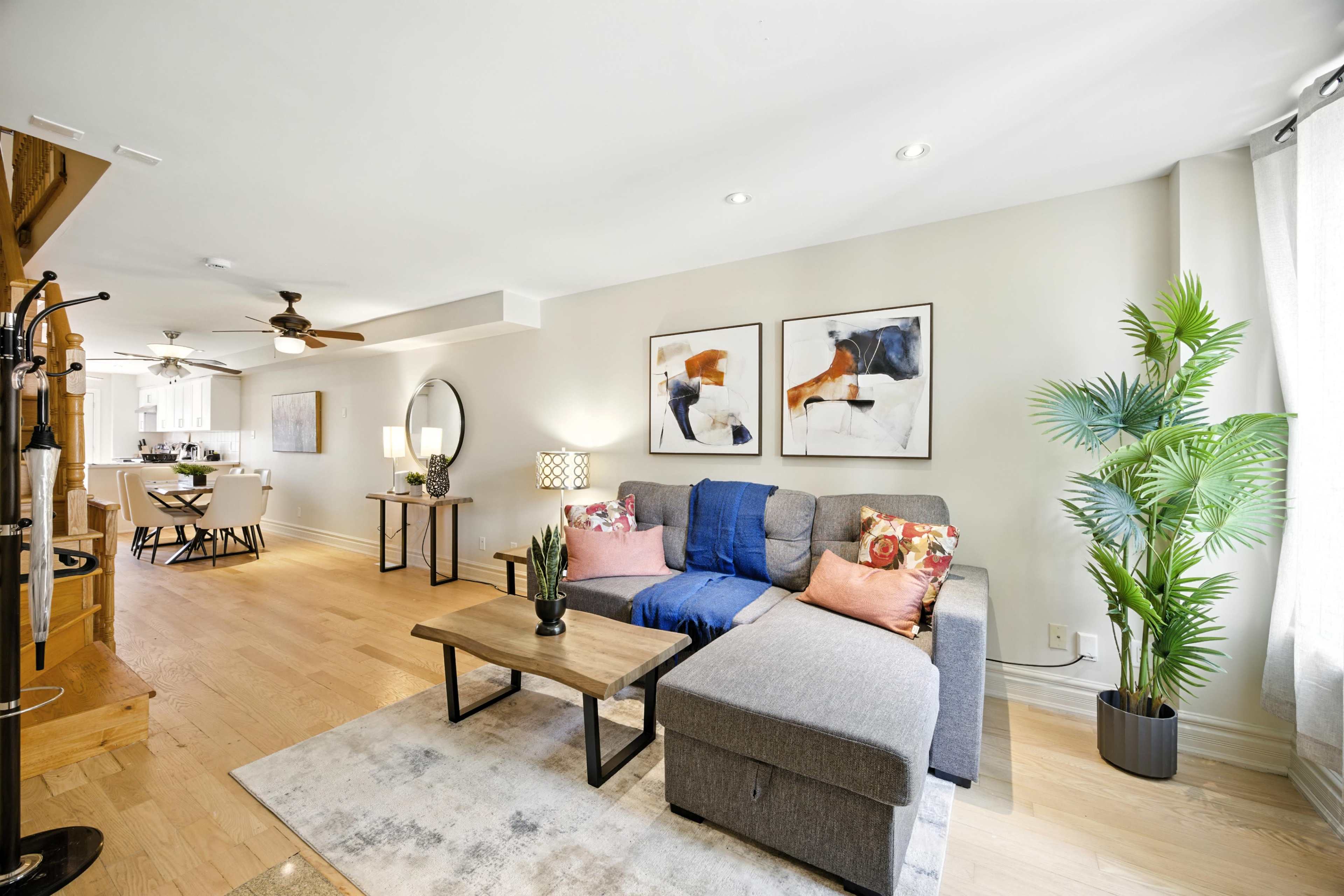 Chic Downtown Pad w/ Patio, Toronto | Production | Peerspace