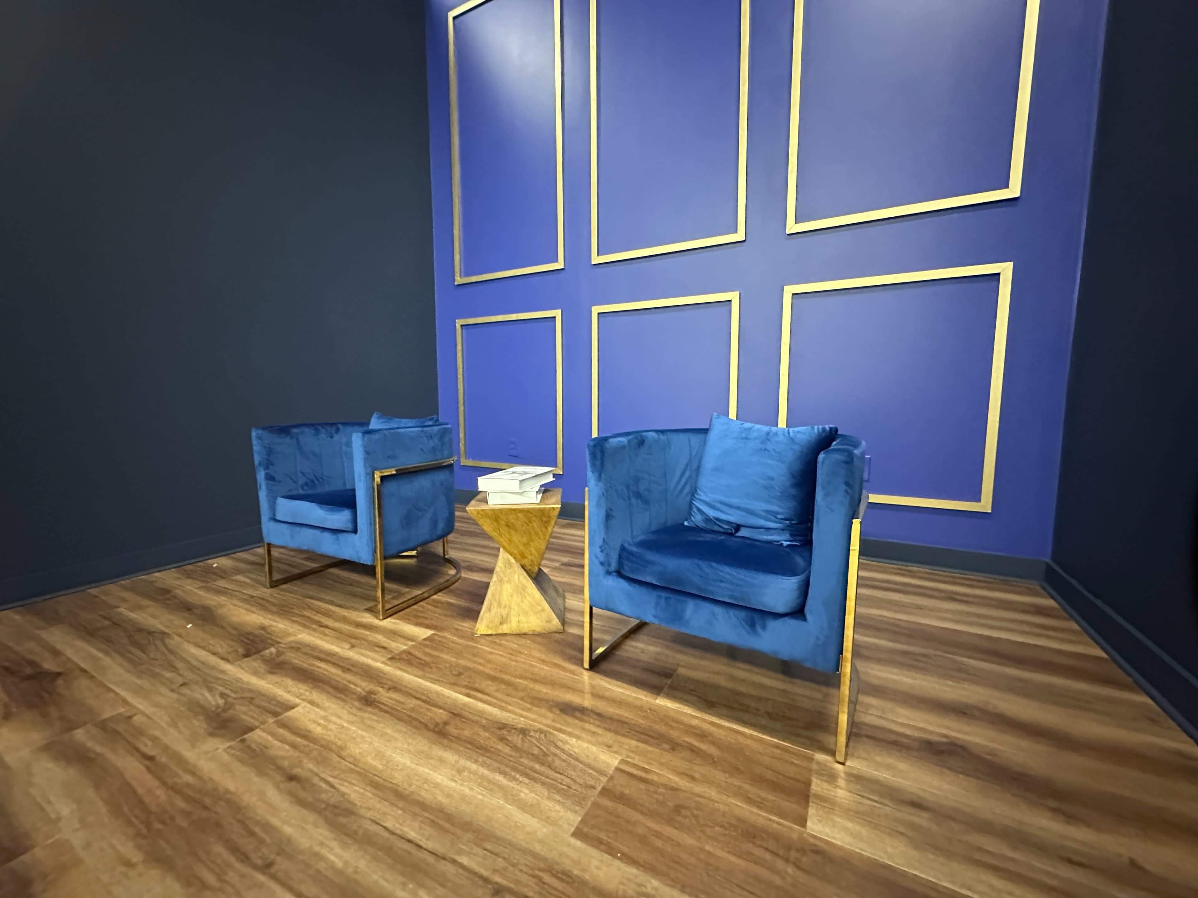 The Royal Luxe Studio, Atlanta, GA | Production | Peerspace